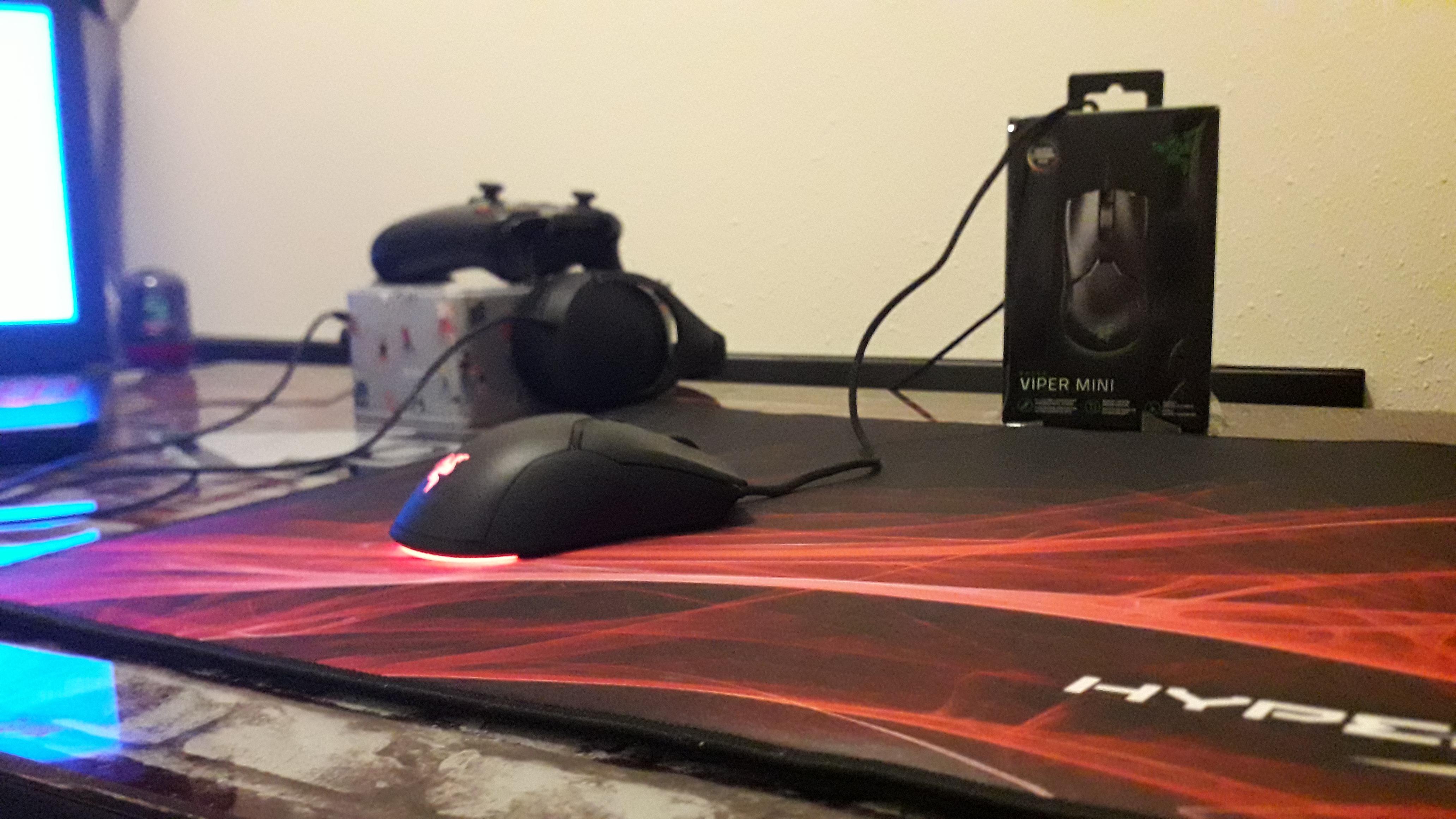 0$ Mouse bungee | Scrolller