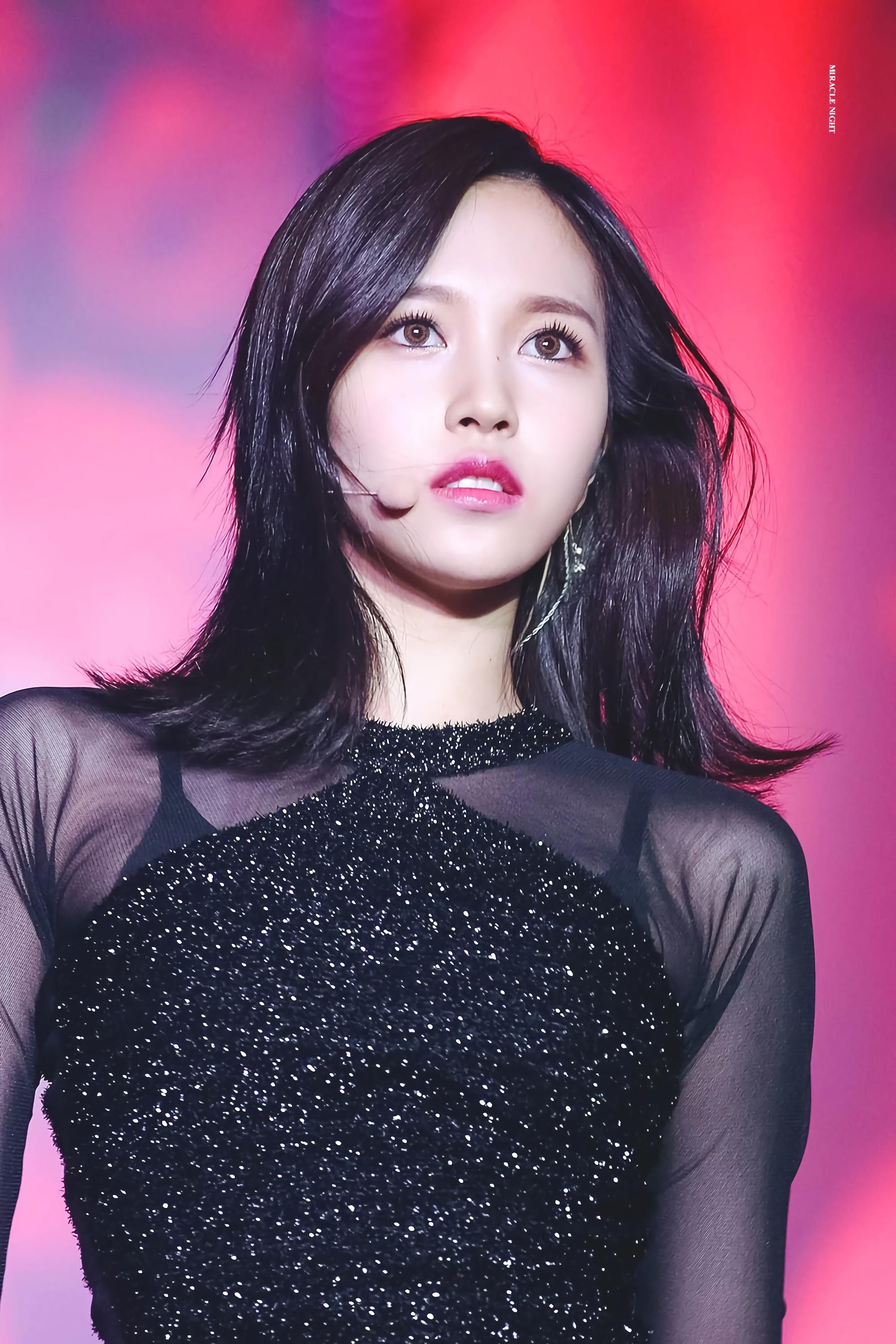 161226 Mina | Scrolller