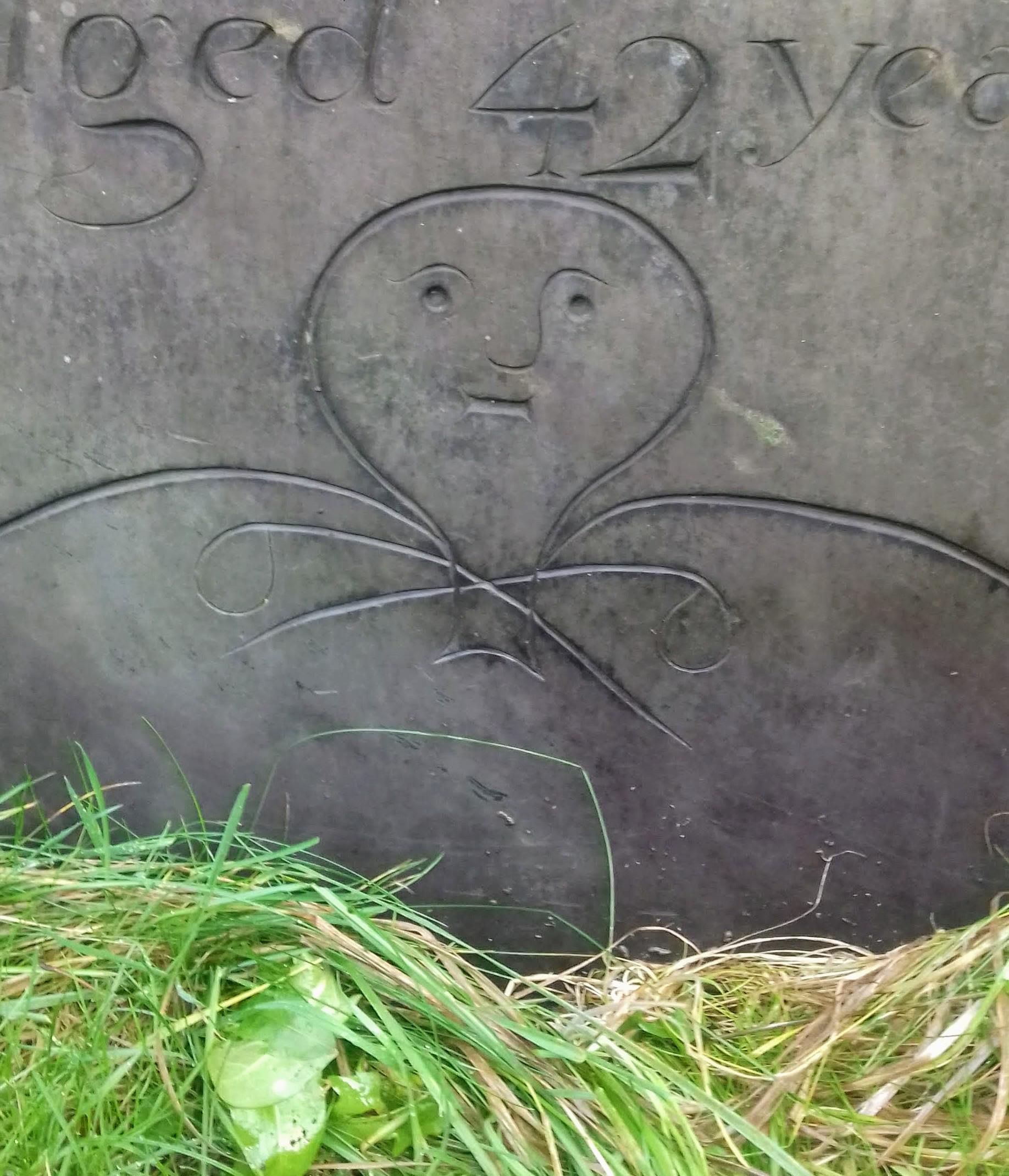1700s.. Strange marking on gravestone.. | Scrolller