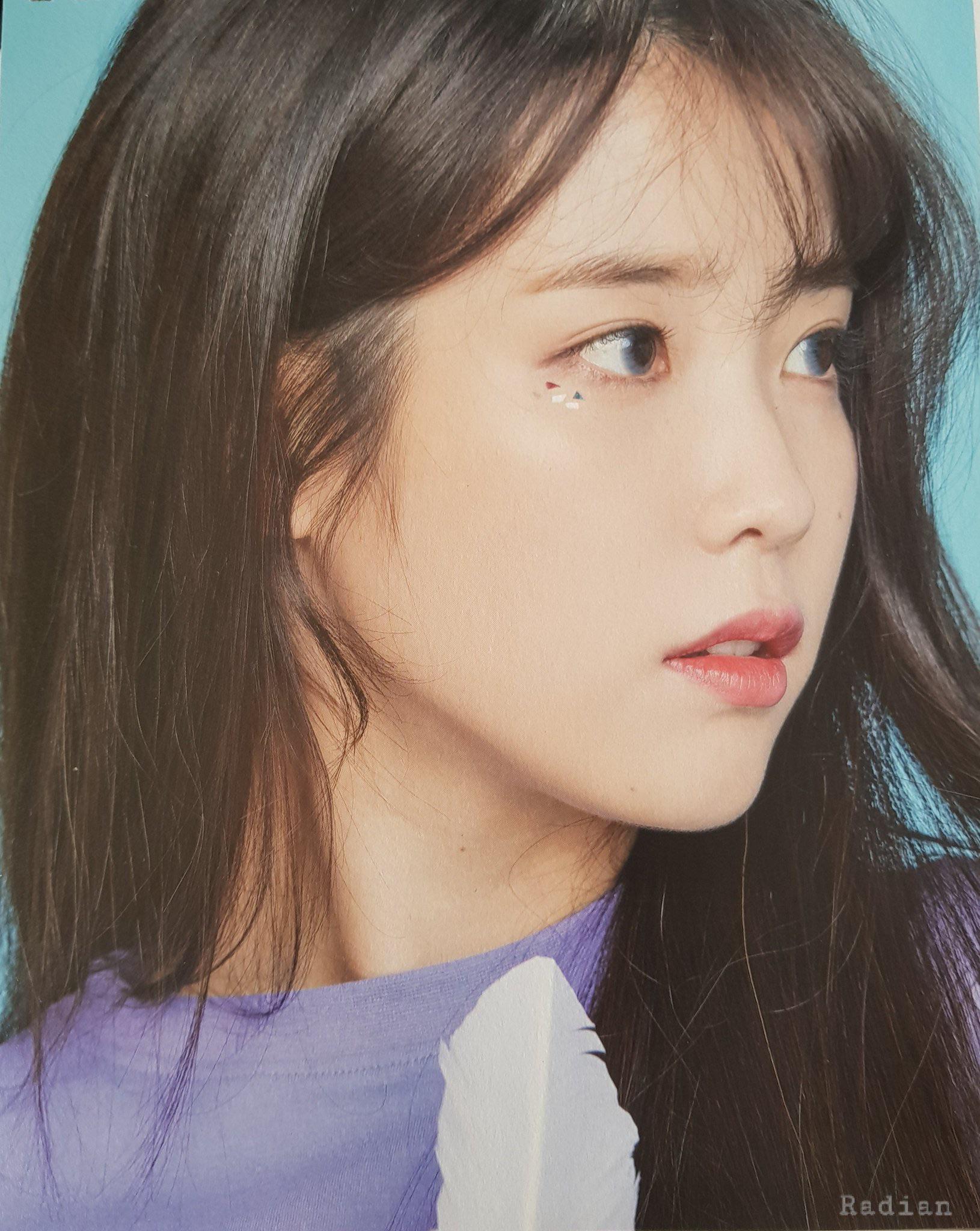 171222 IU | Scrolller