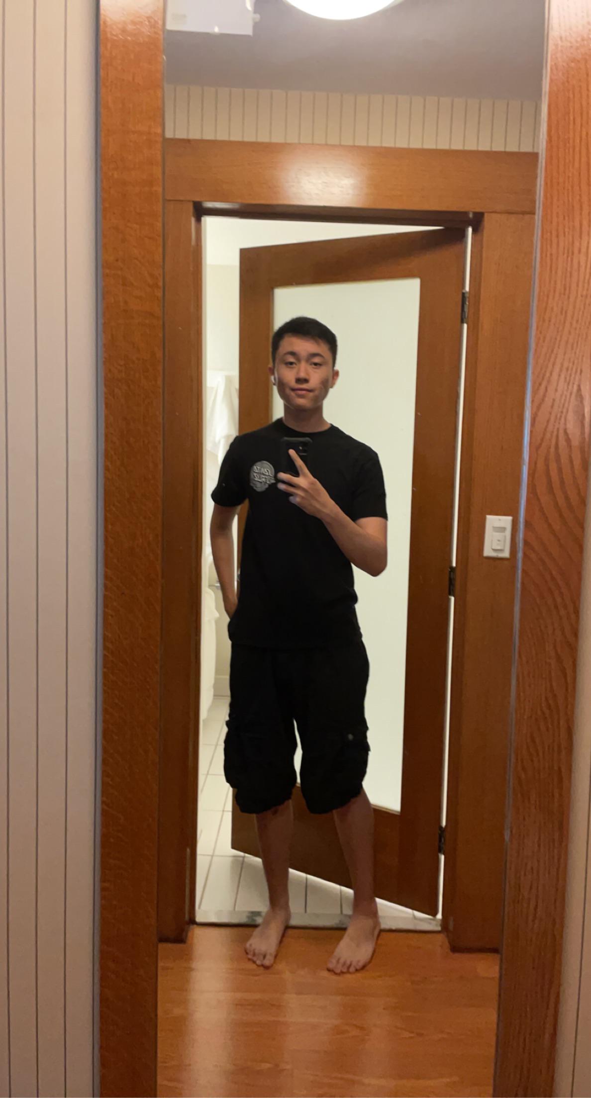 [17M]Really felt good in this photo so I wanted to post it here | Scrolller