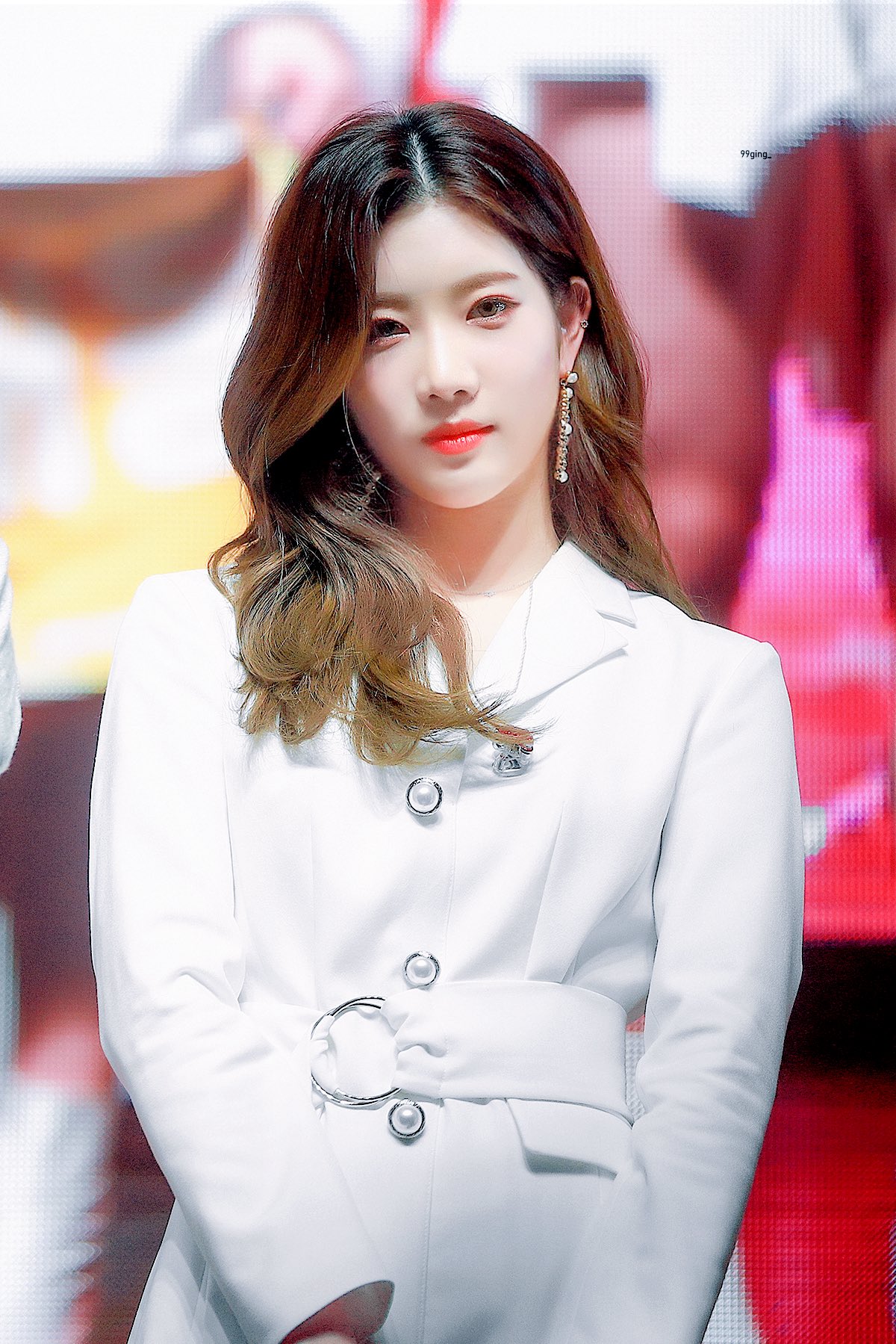 Beautiful Kim Lip | Scrolller