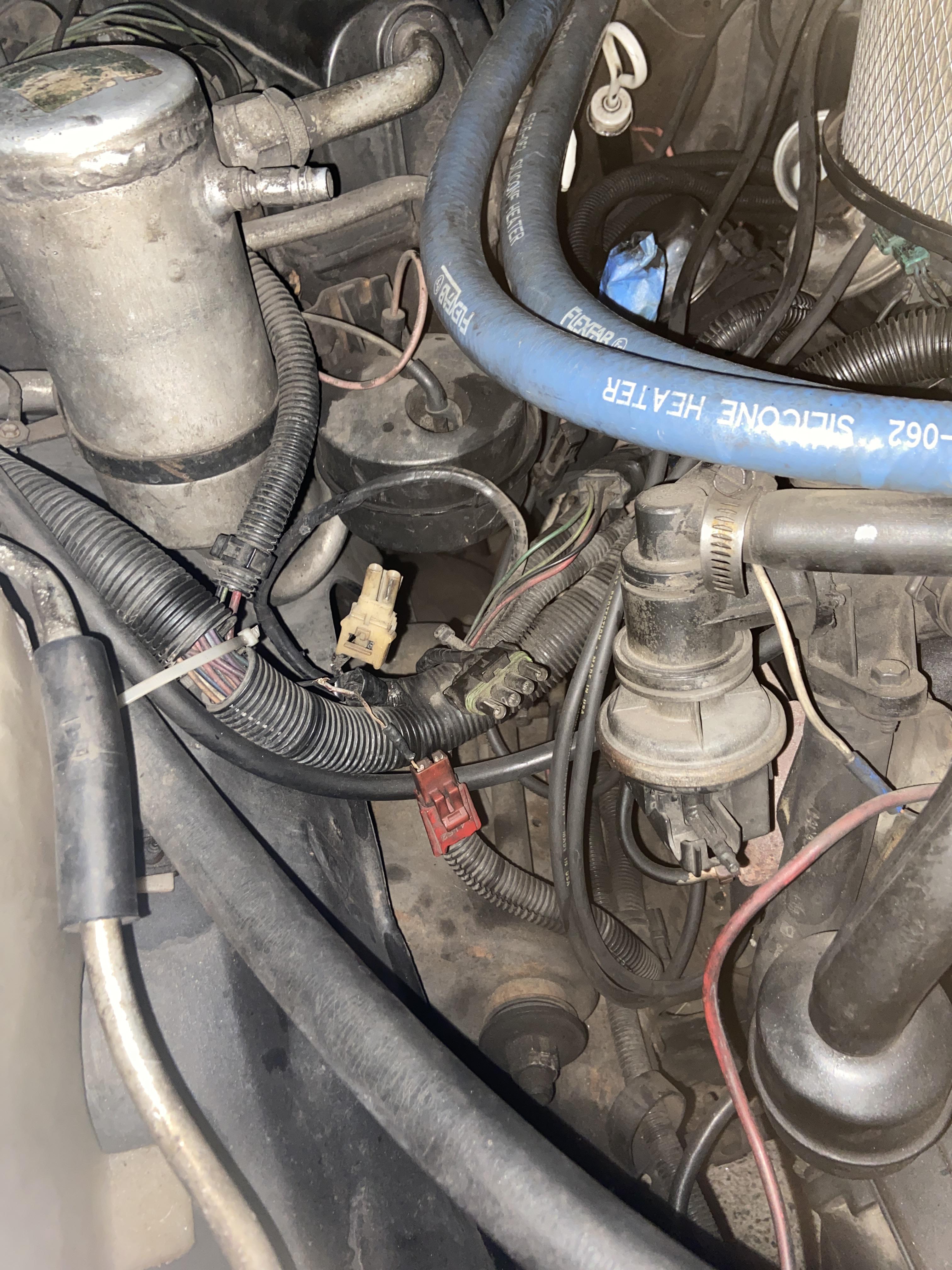 1982 el camino. Random unconnected wires? | Scrolller