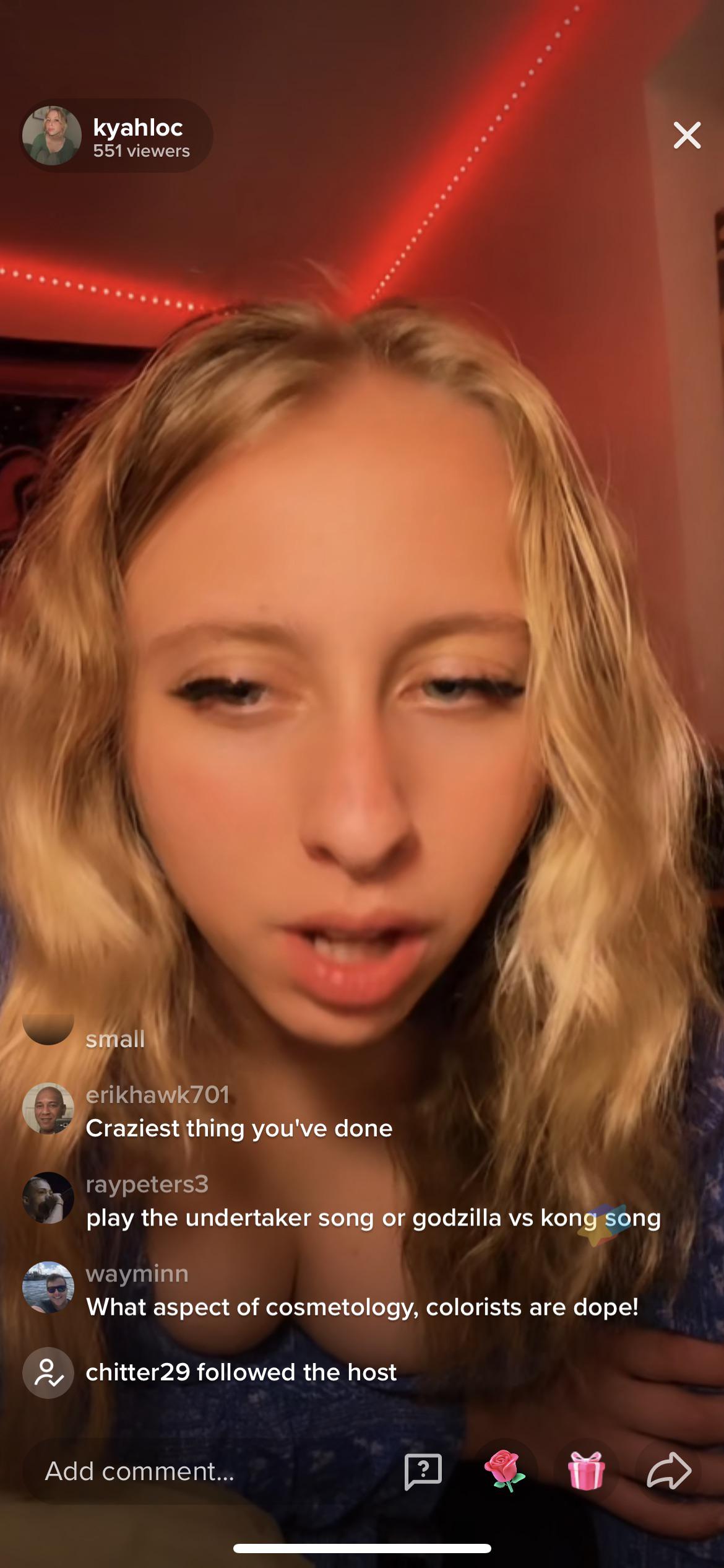 1k She Will Flash Join Now Zmdwvvlsc Scrolller