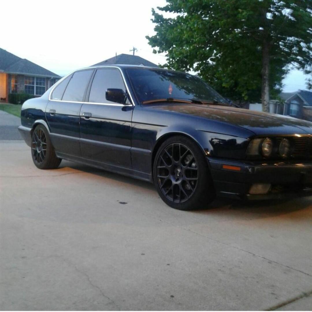 1st e34 I've owned that made me fall in love with these. '91 525i 5spd. PO riced it out a little ...