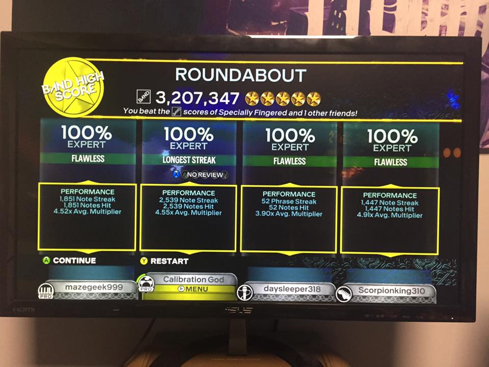 1ST EVER ROUNDABOUT FBFC W/ PRO KEYS | Scrolller