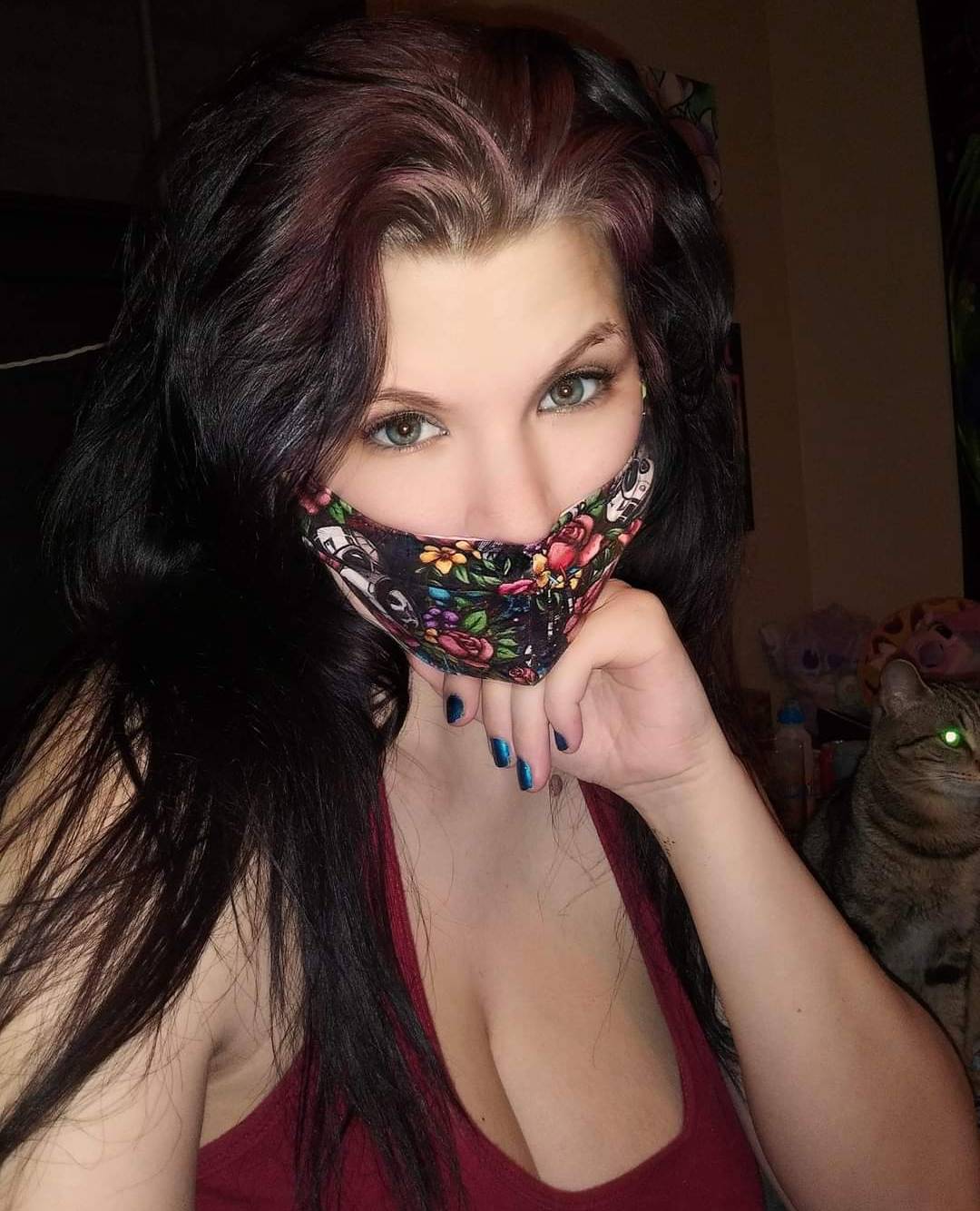 1st Post 🖤 | Scrolller