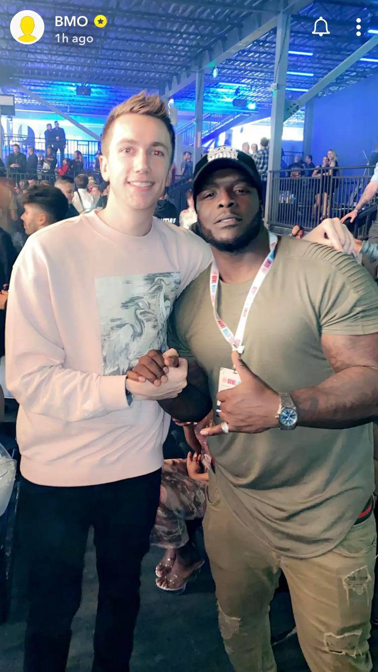 2 Legends. | Scrolller