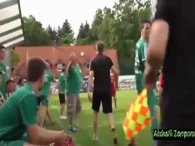 2 Soccer Coaches Fight | Scrolller