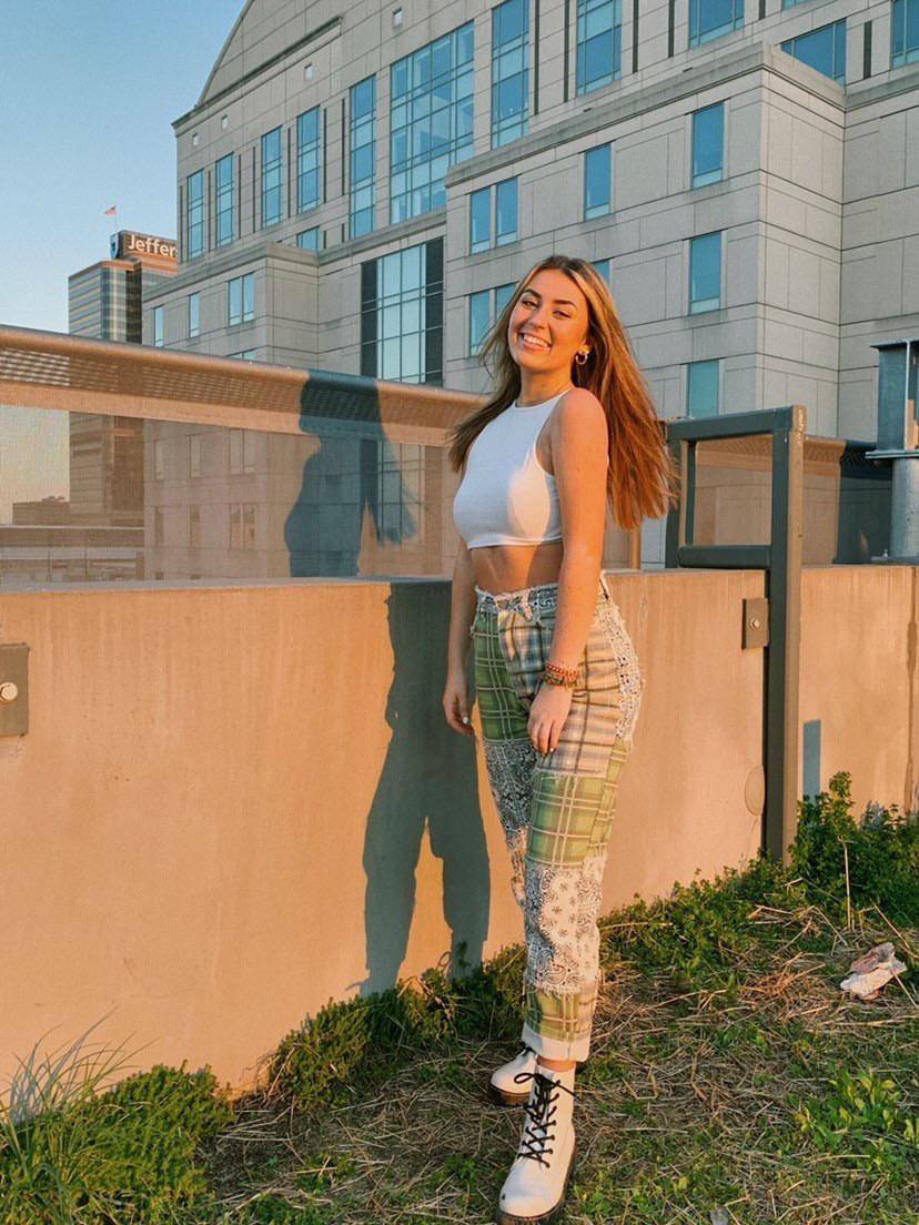 (20) Heyo | Scrolller