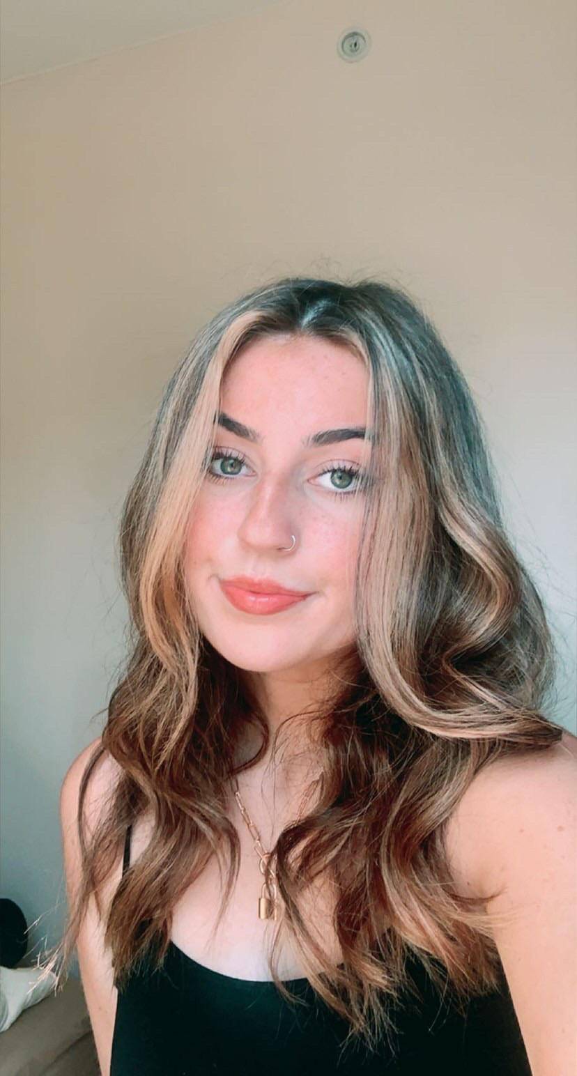 (20) Mini Friday Selfie | Scrolller