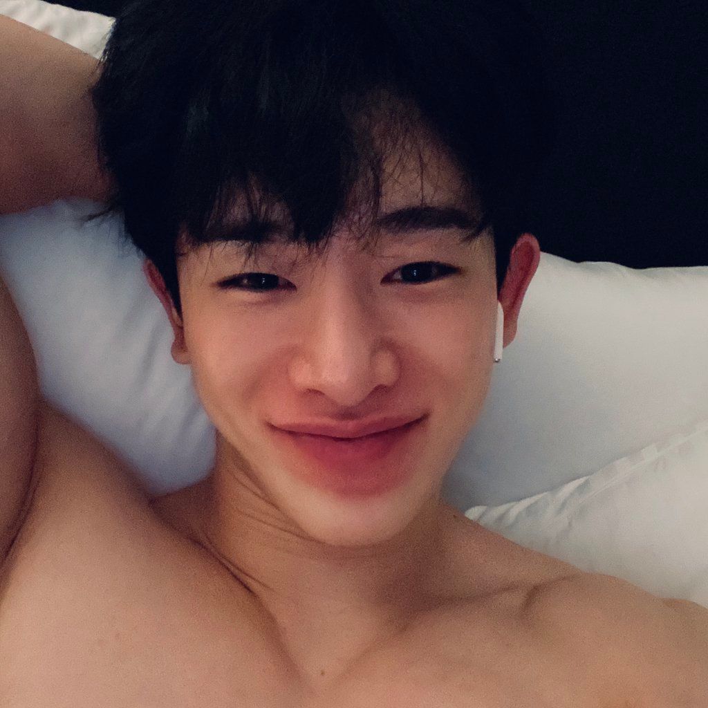 200630 Wonho on Fancafe "I love you" | Scrolller