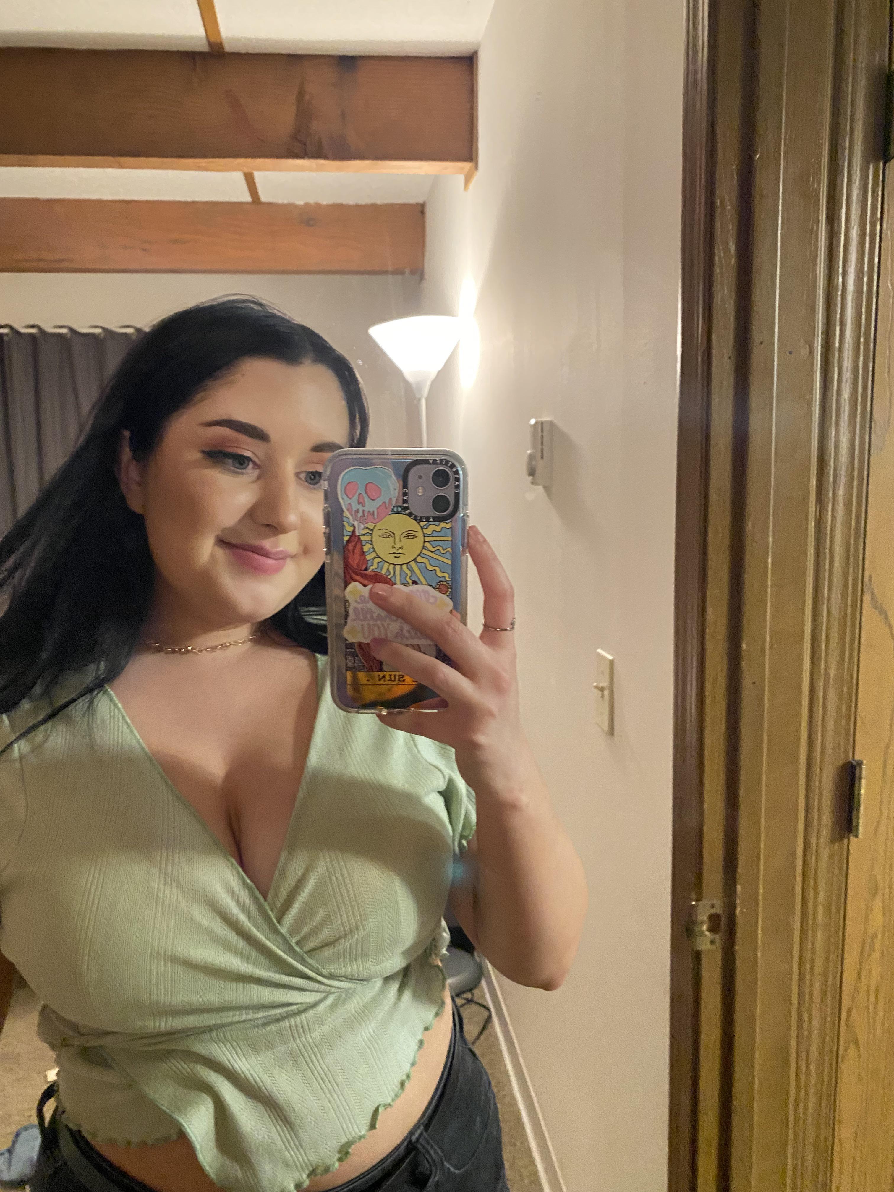 💚🔫 (21) | Scrolller