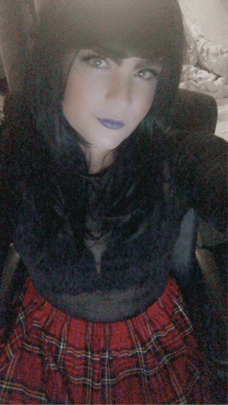 21 yr/o sissy sub, need some action, Preston/leyland - can accommodate xo | Scrolller