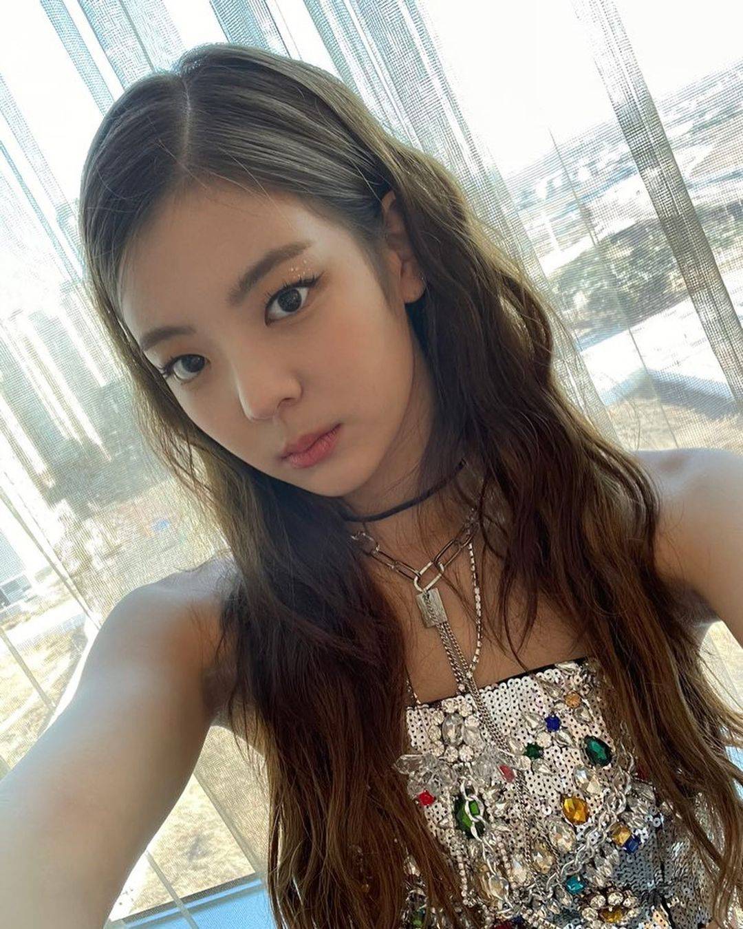 210113 Lia | Scrolller