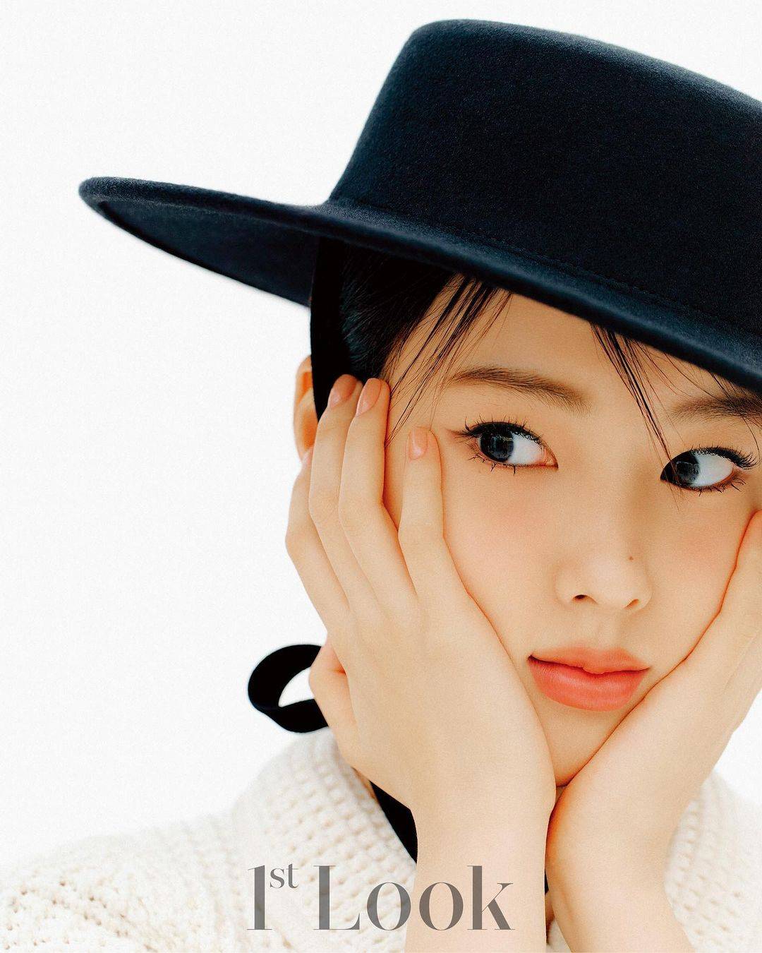 210604 Hyewon Instagram Update | Scrolller