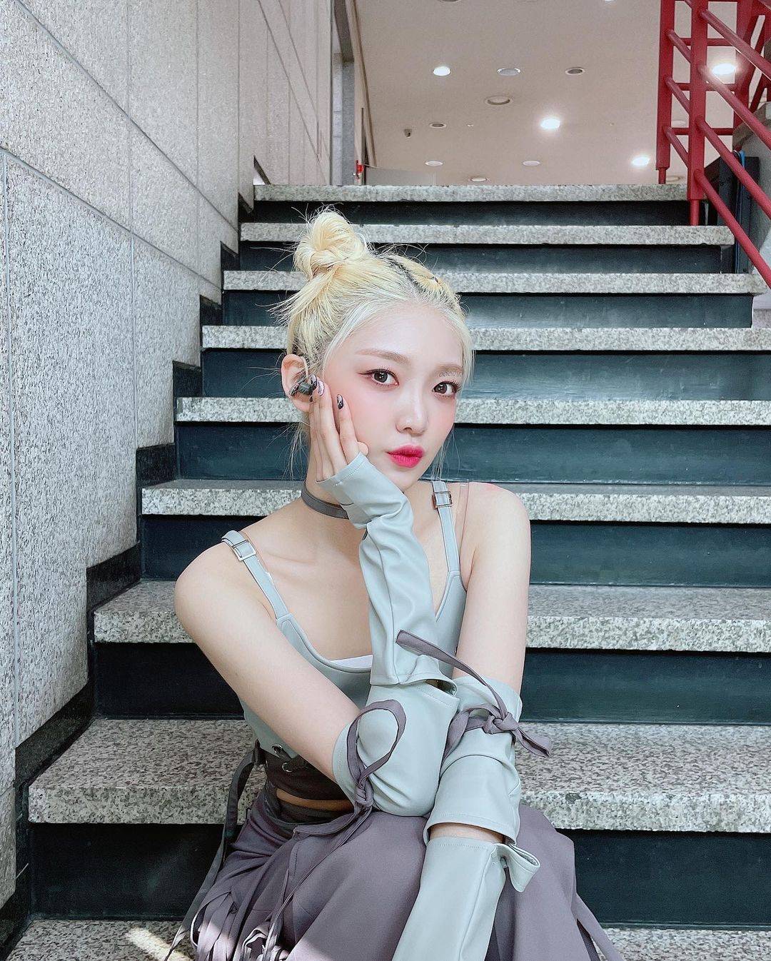 210606 Onda | Scrolller