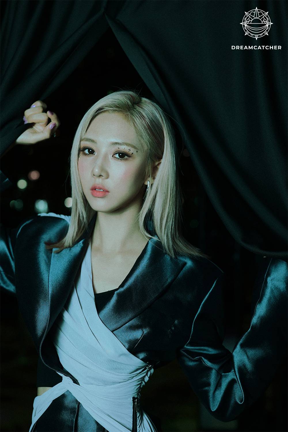 210721 Yoohyeon - Summer Holiday Teaser 3 | Scrolller