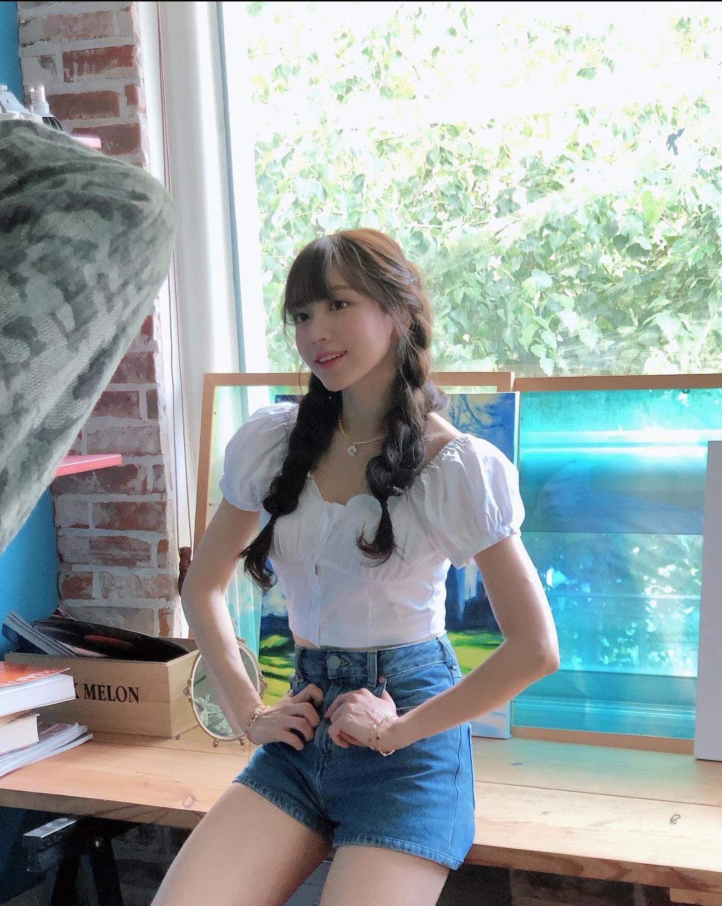 210918 Hani IG update | Scrolller