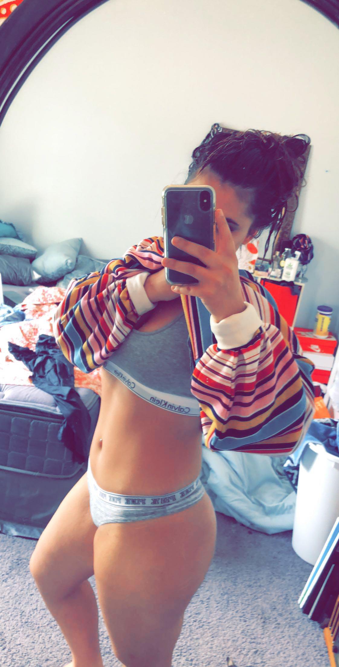 21F fill me up with your seed daddy | Scrolller