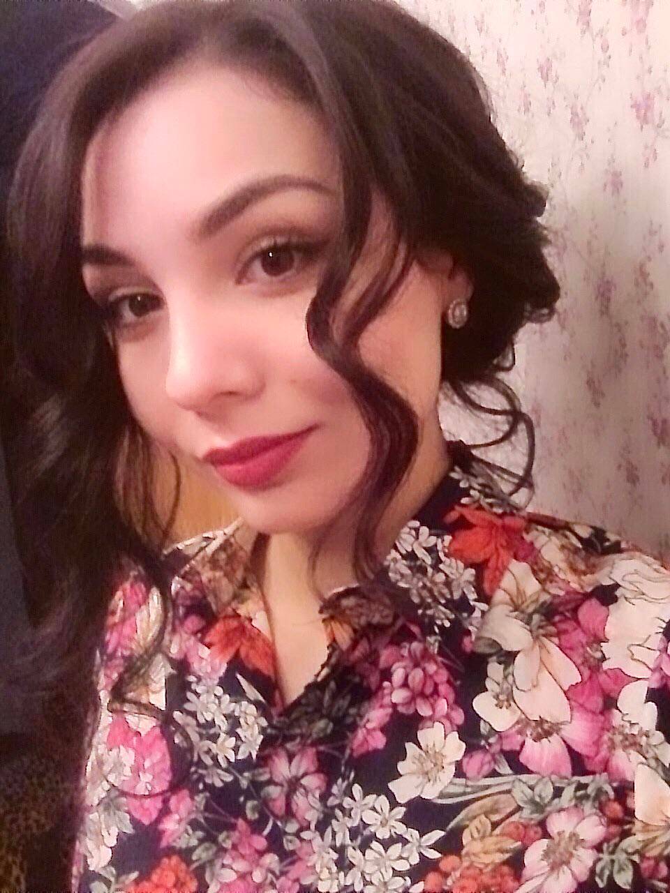 [22] I just made this cute hairstyle and it is pouring rain outside 😅 | Scrolller