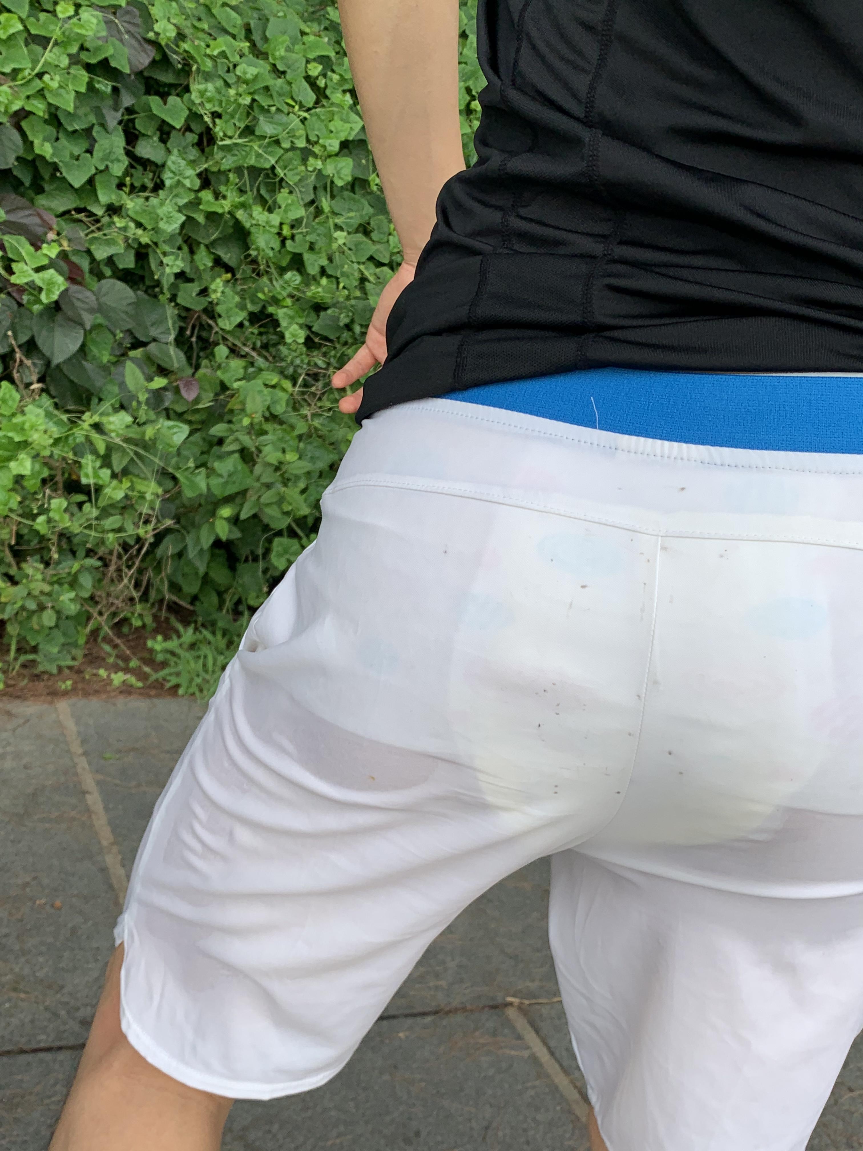 [22] Went out for a run hehe you notice anything unusual? | Scrolller