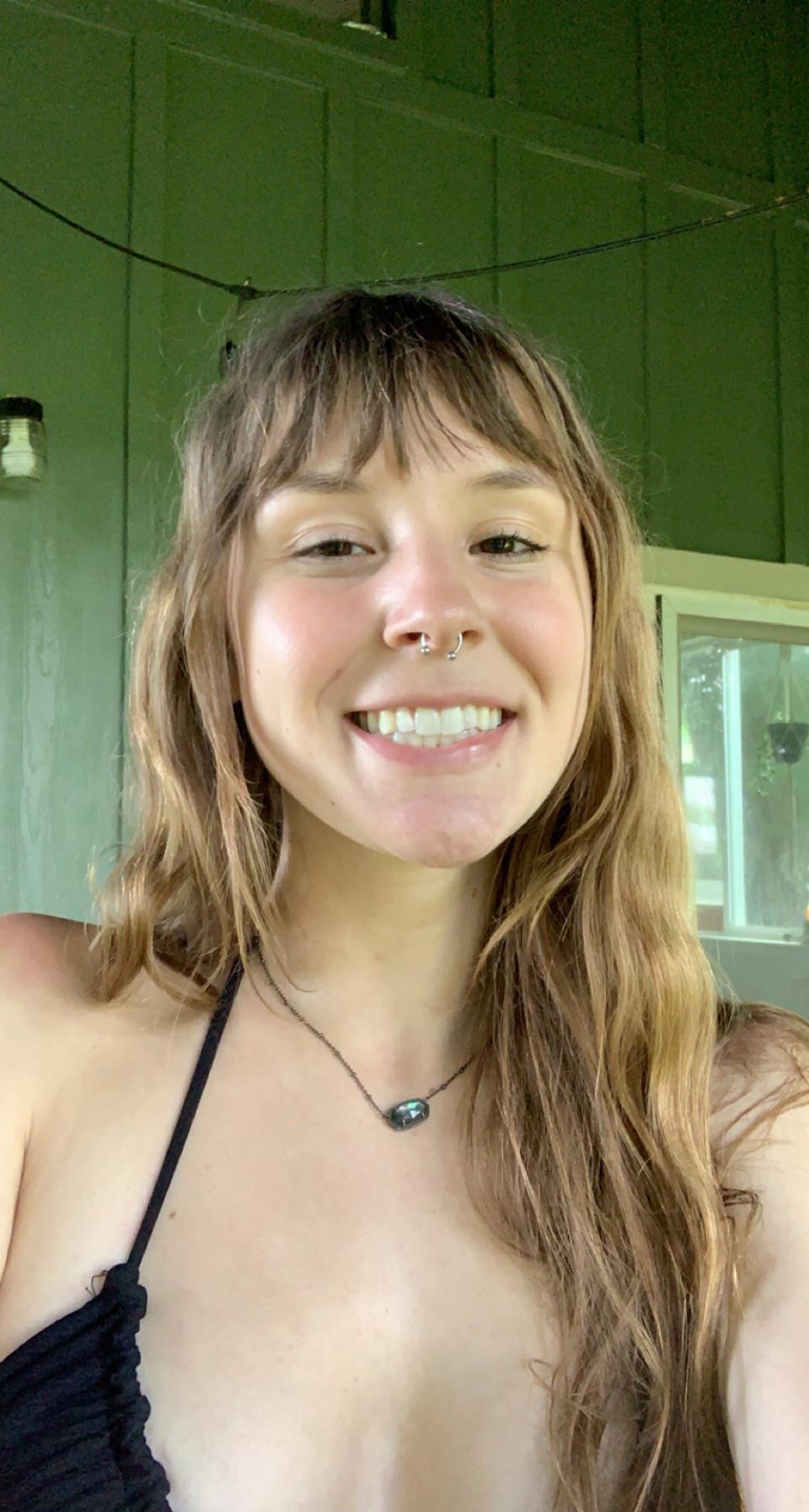 22F just my after beach face (: | Scrolller