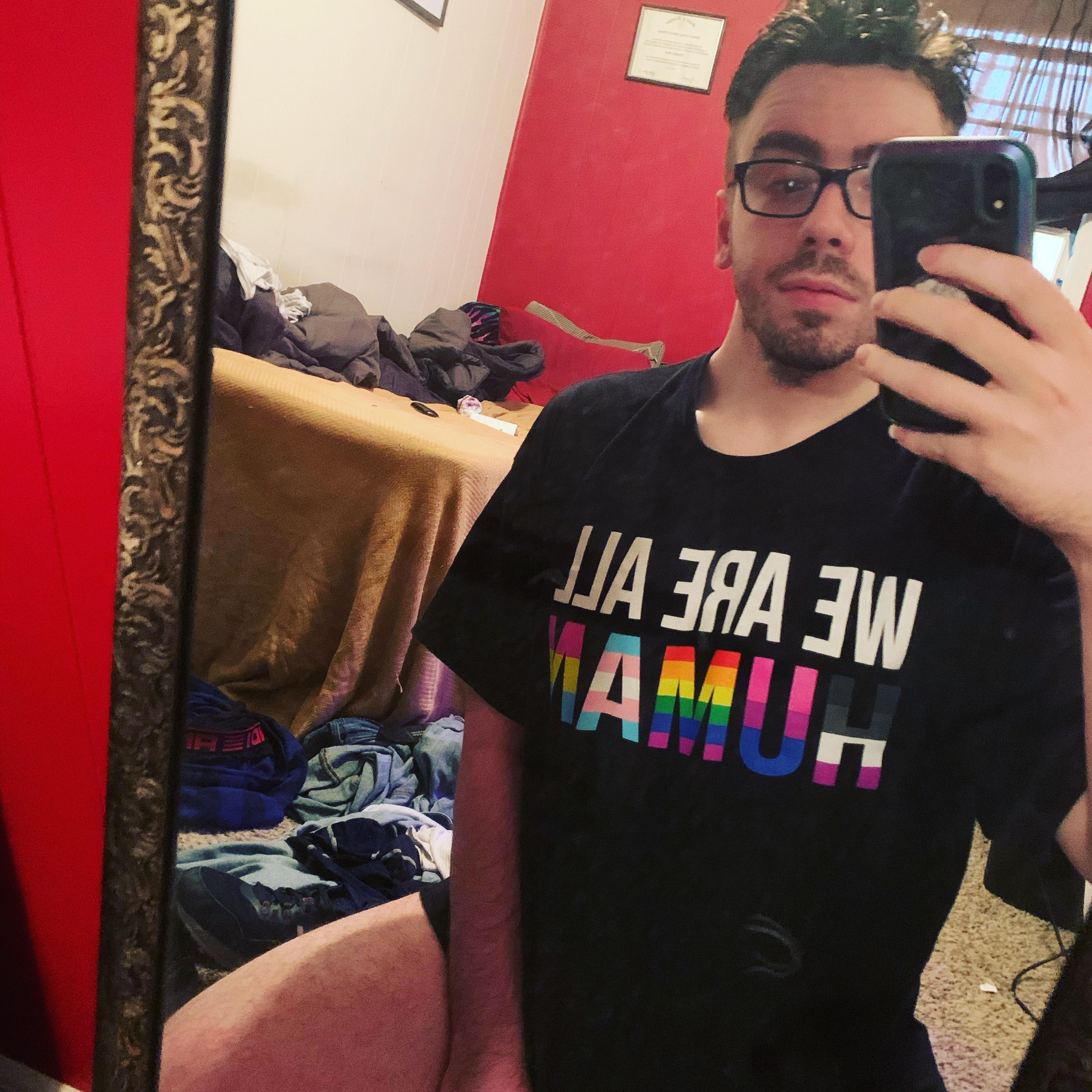 (25) any dads need a boy? | Scrolller