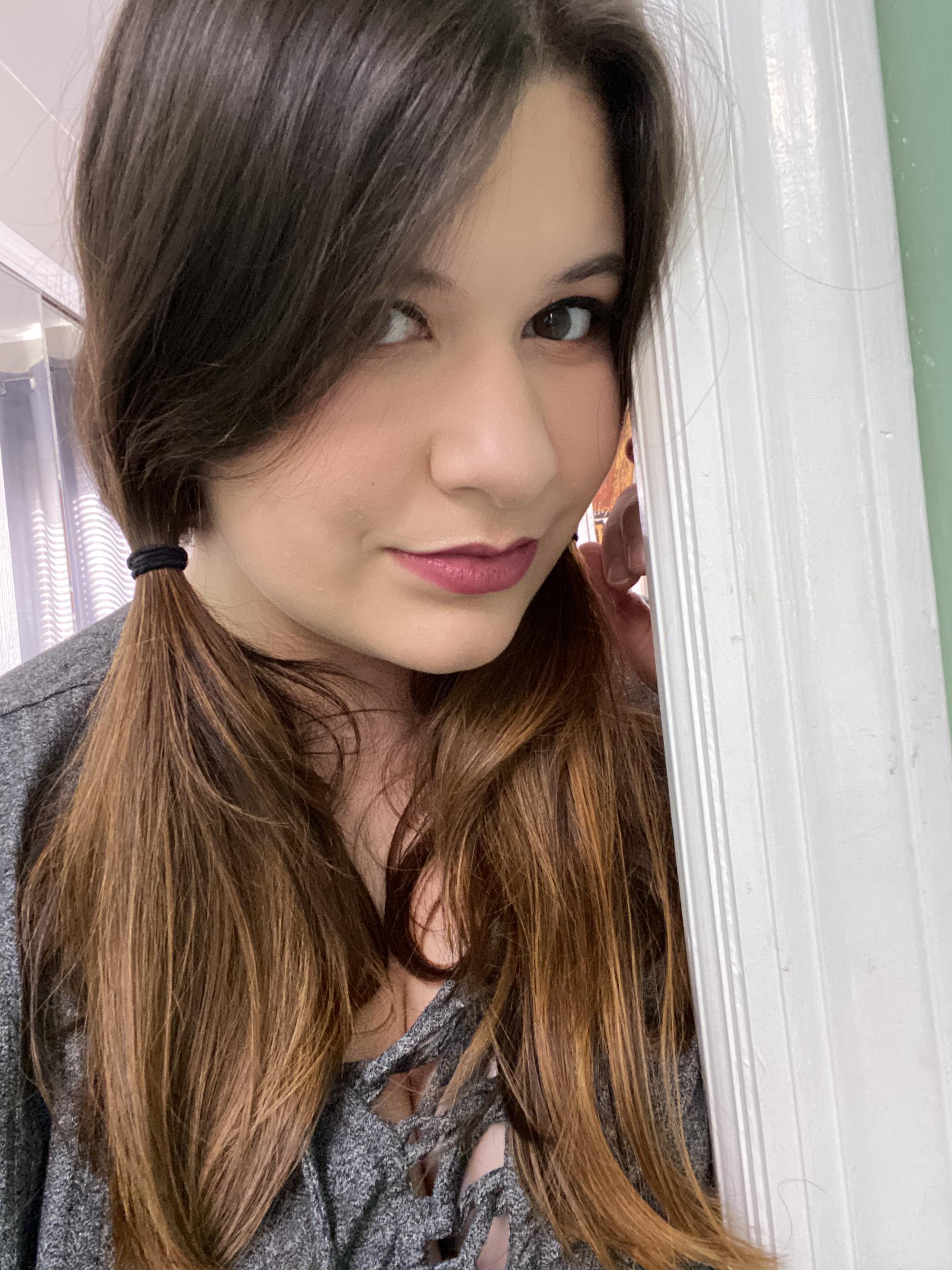 (25) put makeup on, felt nice! | Scrolller