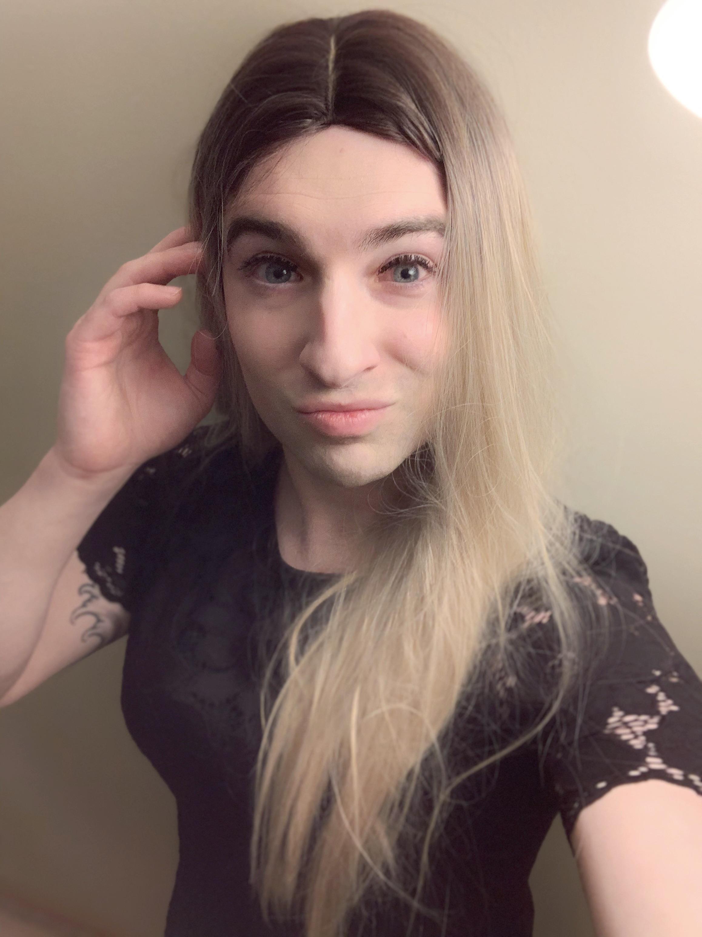 29, Showing my goofy side 😄 | Scrolller