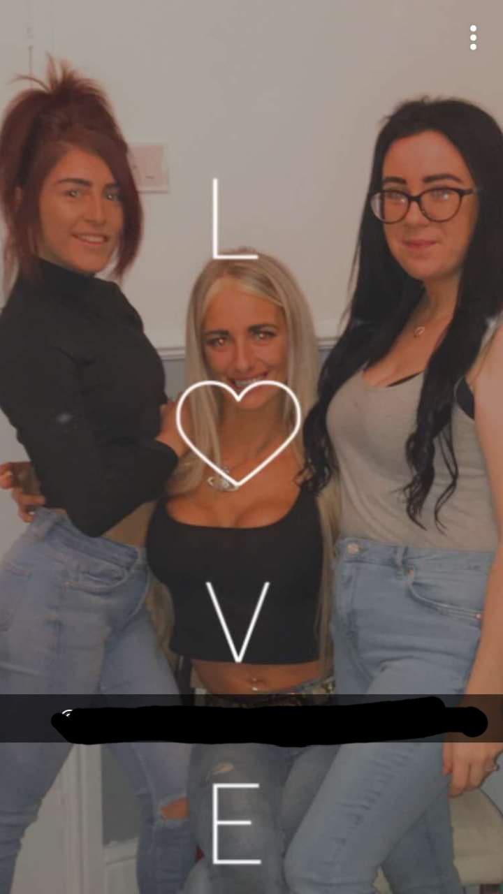 3 Chavs, 1 choice? | Scrolller