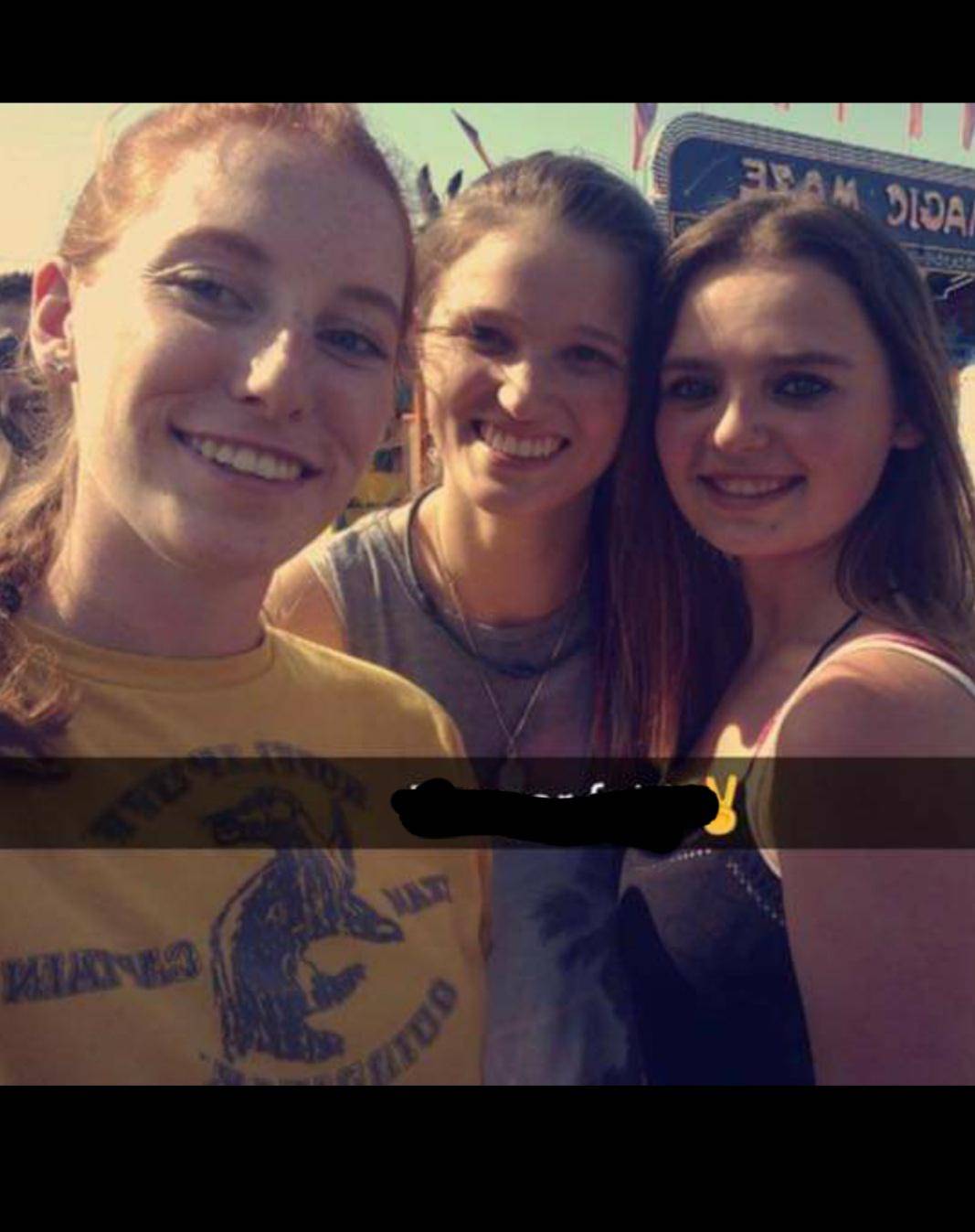 [3] Nice smiles | Scrolller