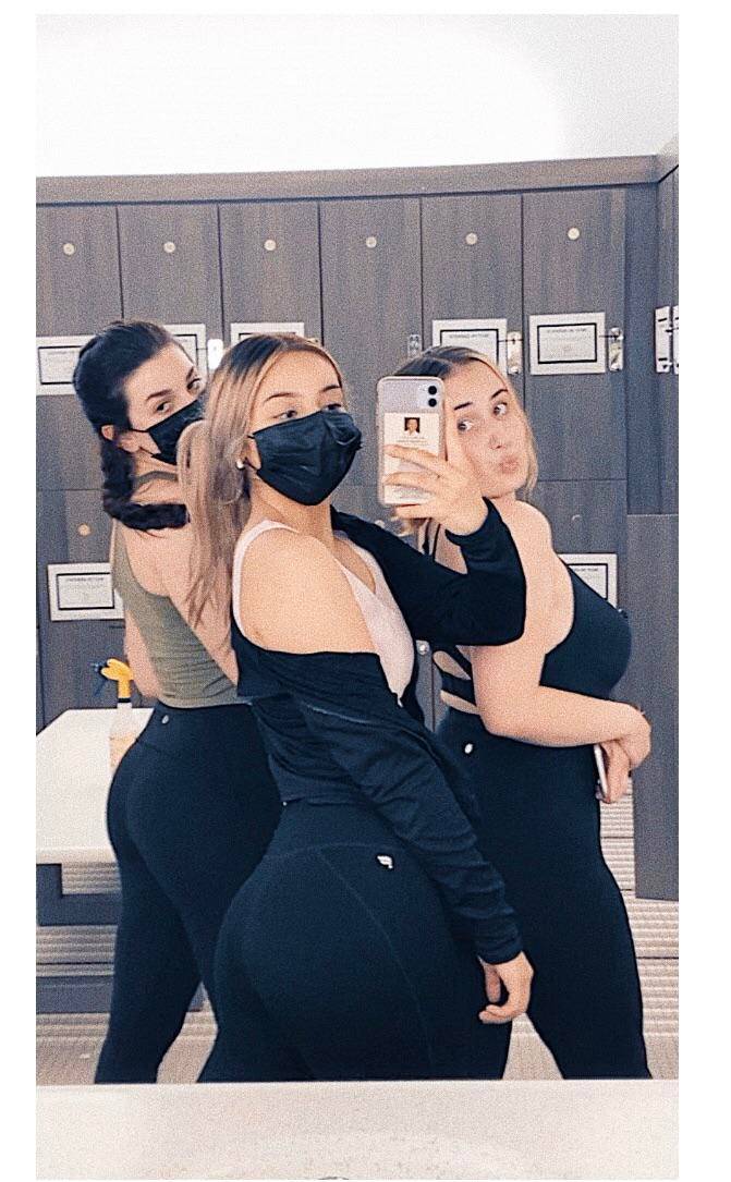 Take your pick | Scrolller