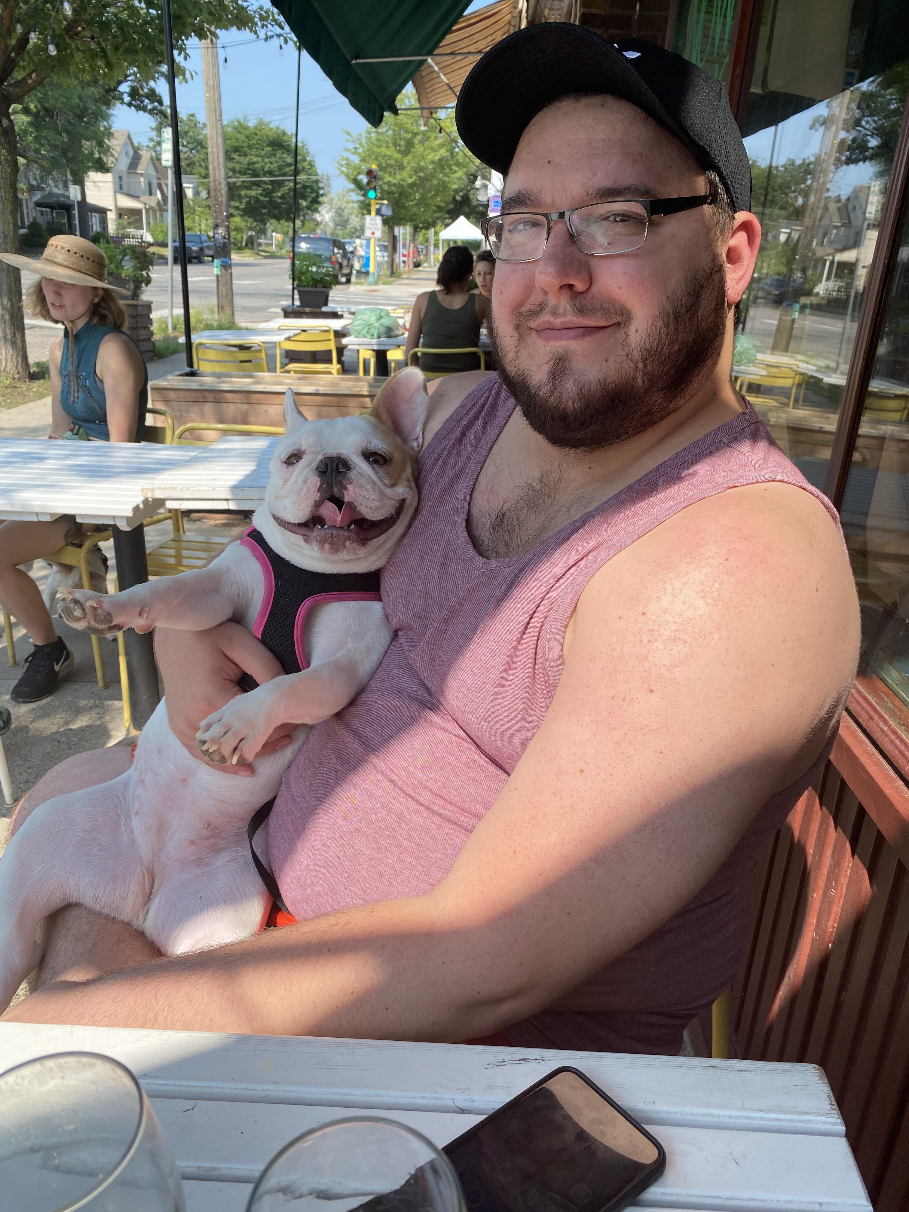 30. Hung Hairy Bear Dad into younger boys, girls and twinks. Dm me 😈💪🏻 | Scrolller