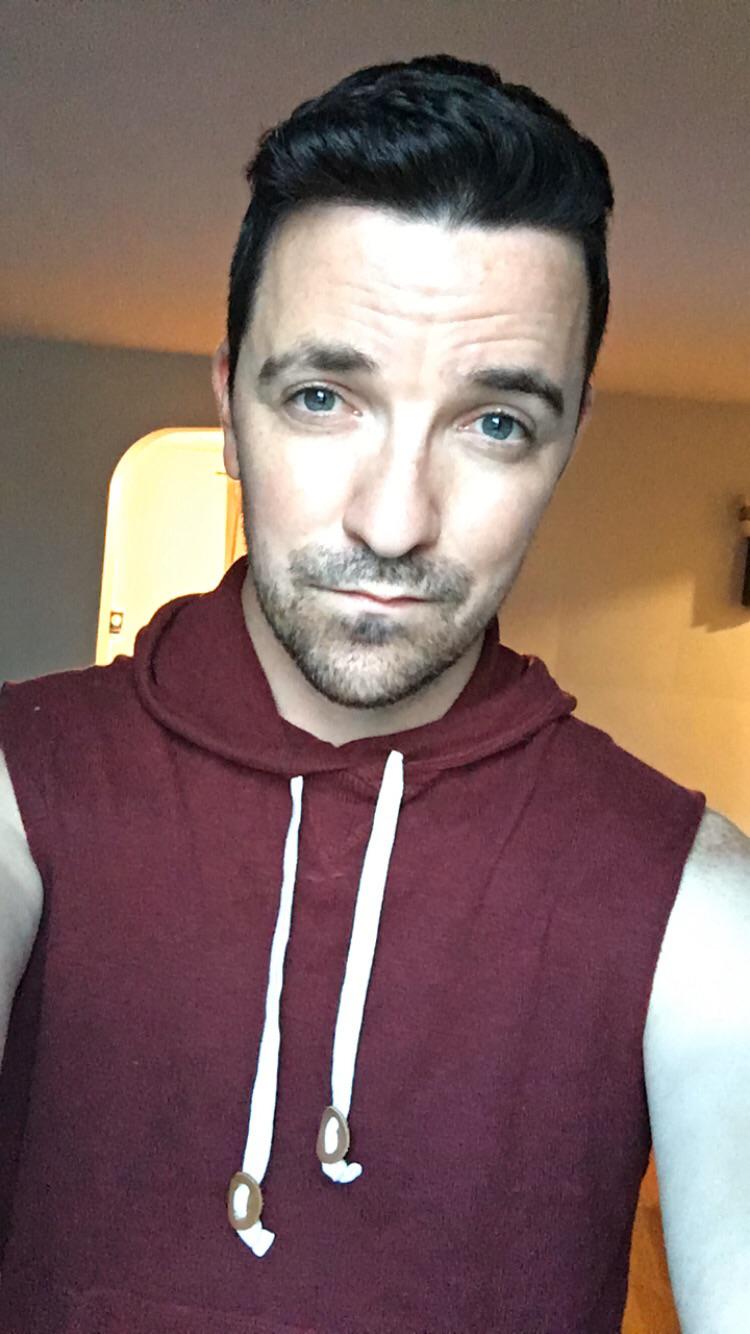 30m. New profile pic? | Scrolller