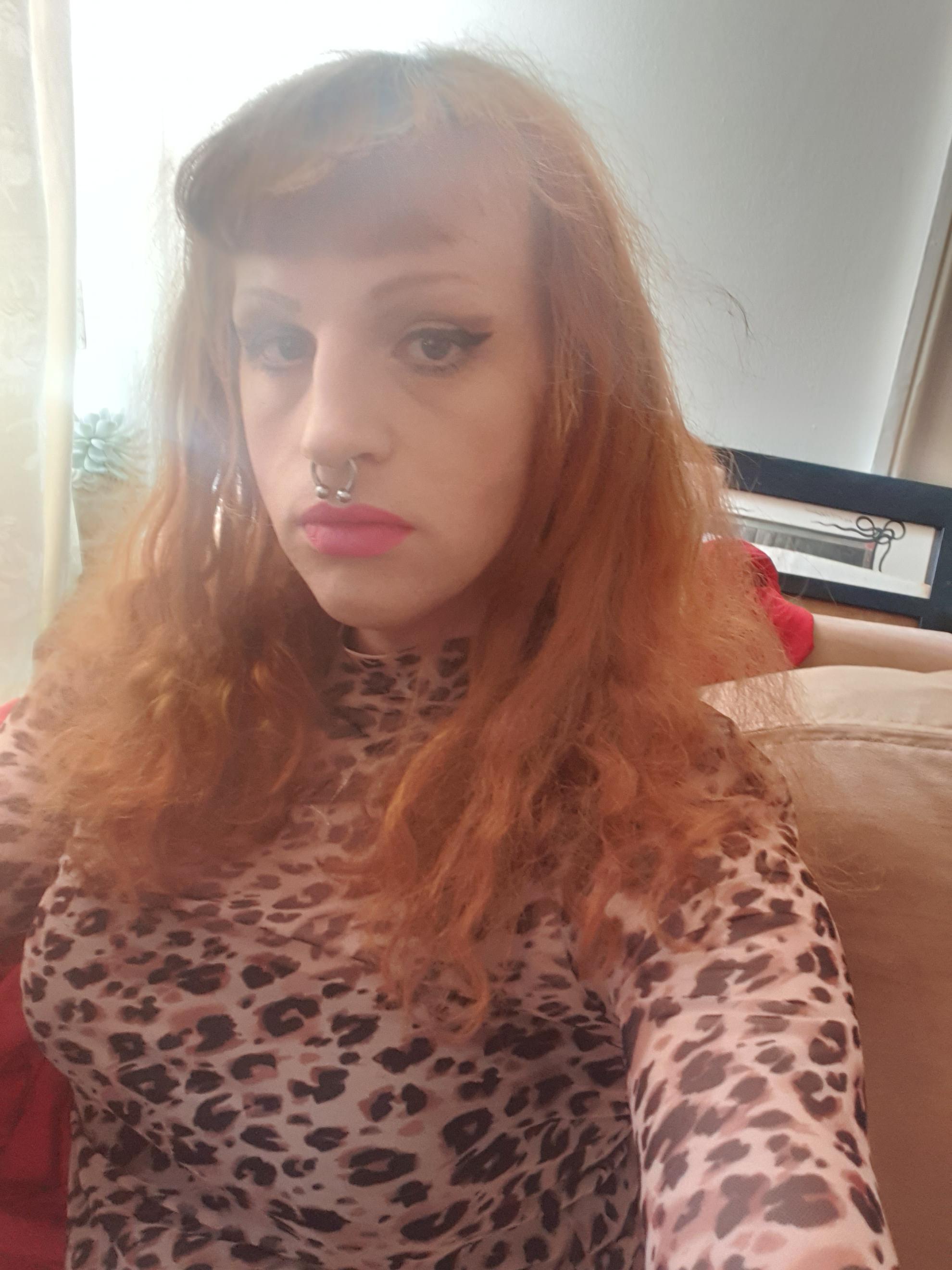 32 mtf just started hrt last month | Scrolller