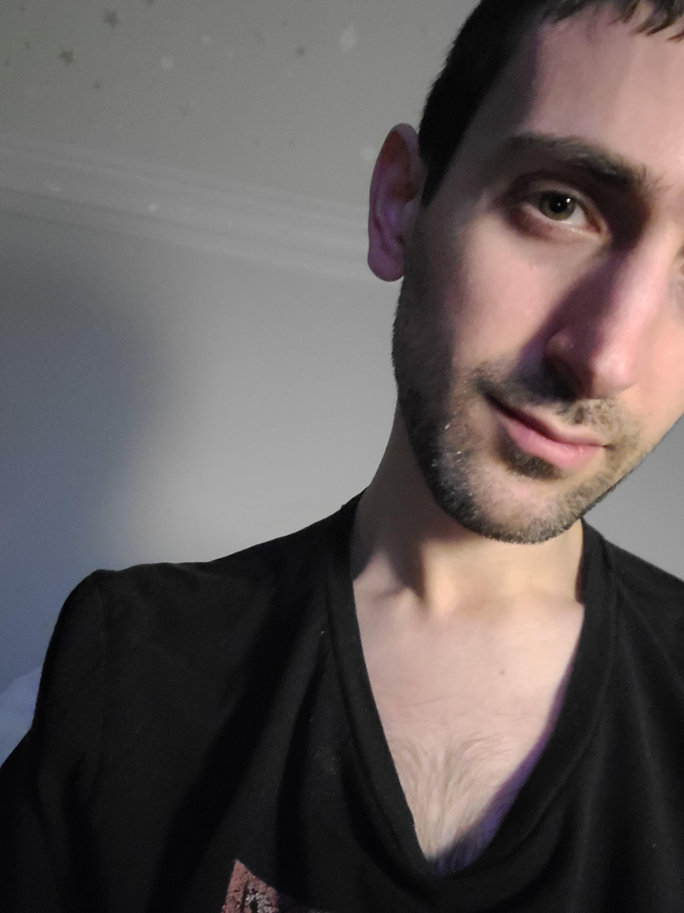 32 yo daddy for cute twink | Scrolller