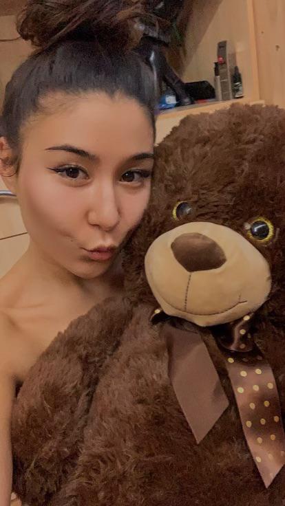 35% off for the first 5 subscriber on my OnlyFans😏 link here: https://onlyfans.com/katsumivip ...