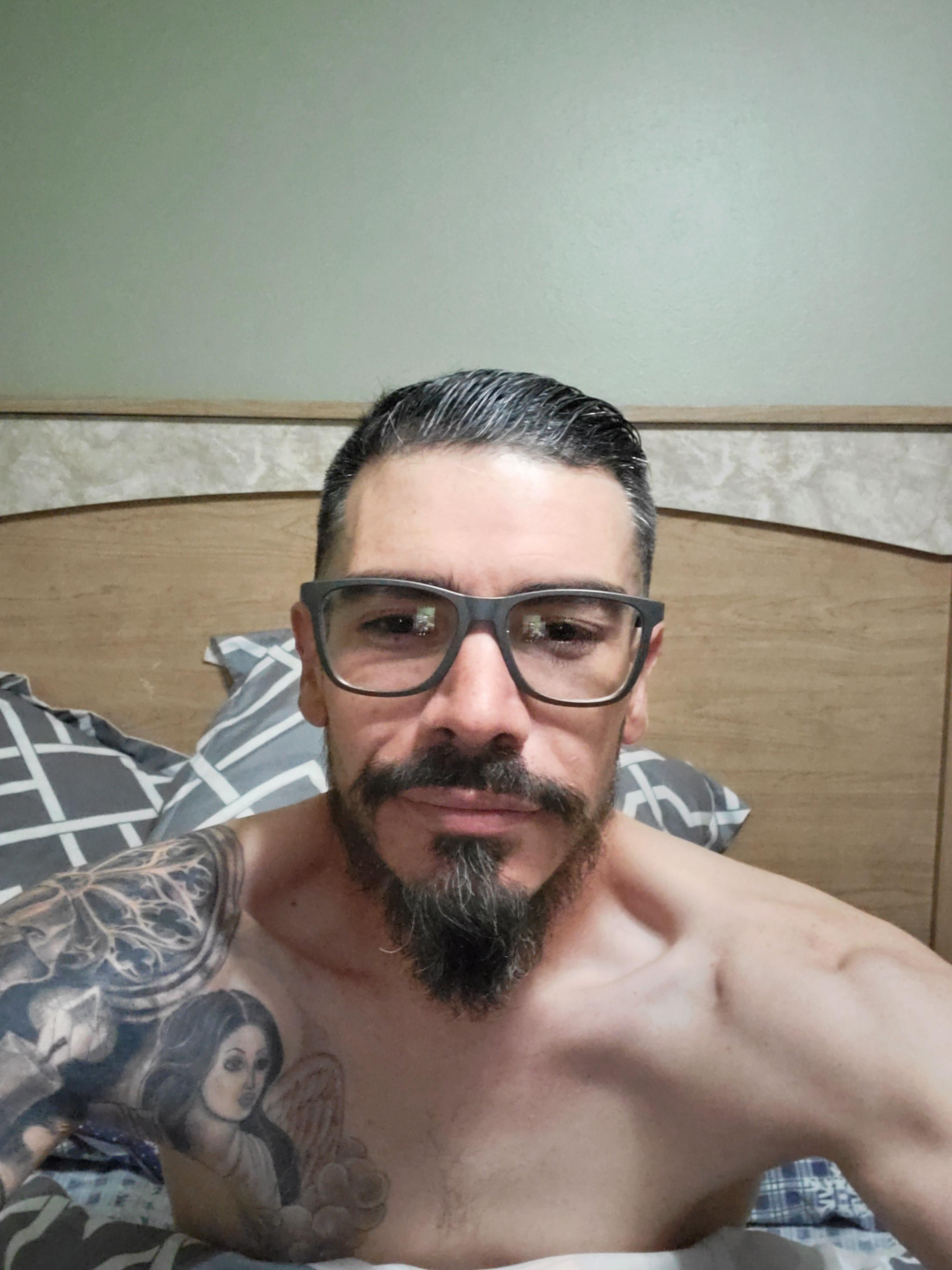 35m (over18) feeling old | Scrolller