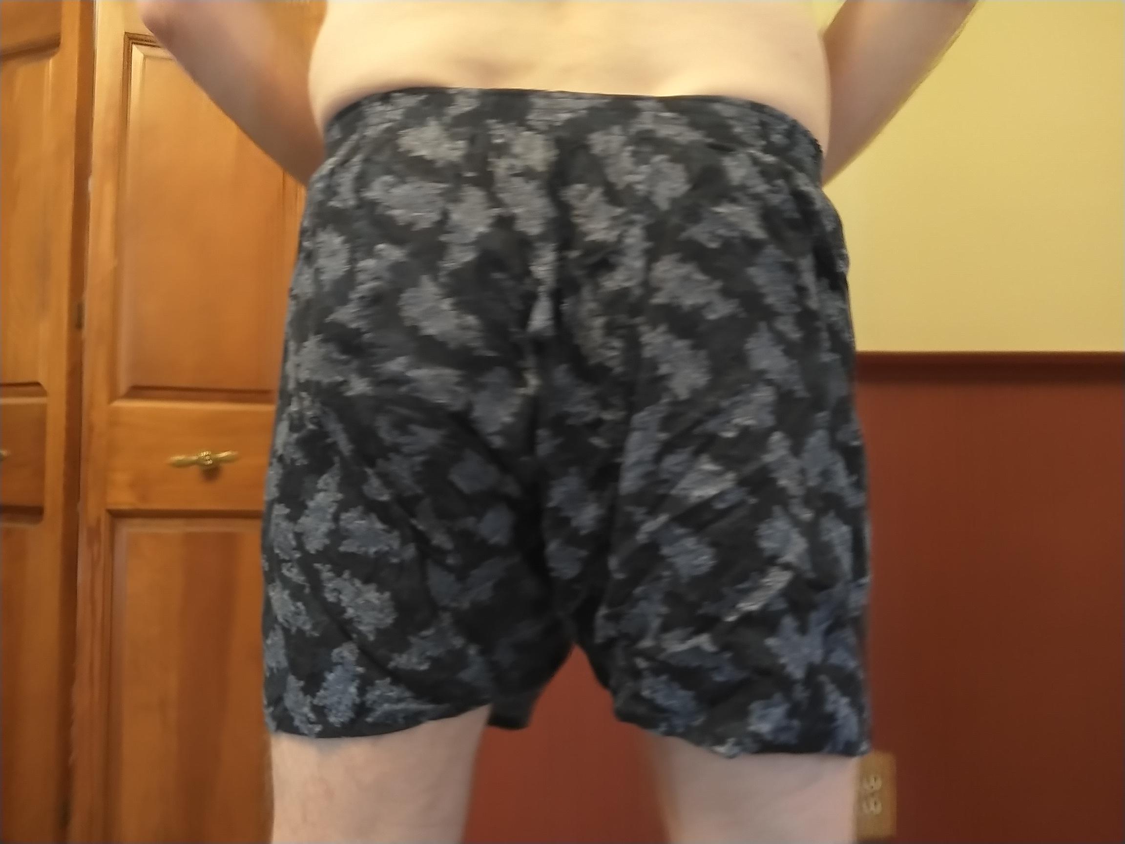 [48] Navy patterned Hanes boxer shorts today | Scrolller