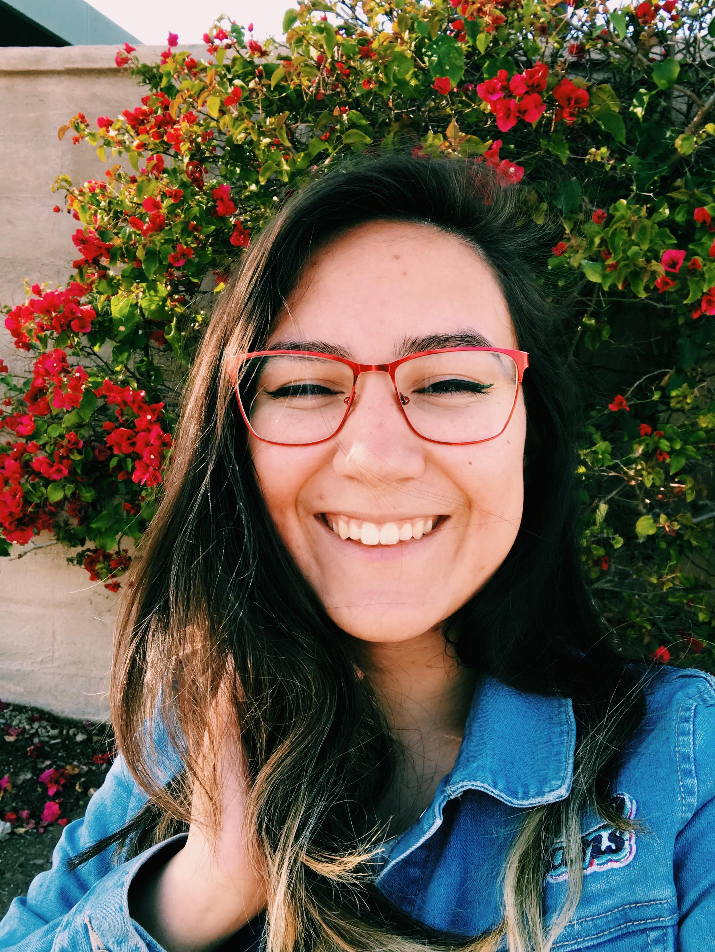 5’5”, 130 lbs, average build! | Scrolller