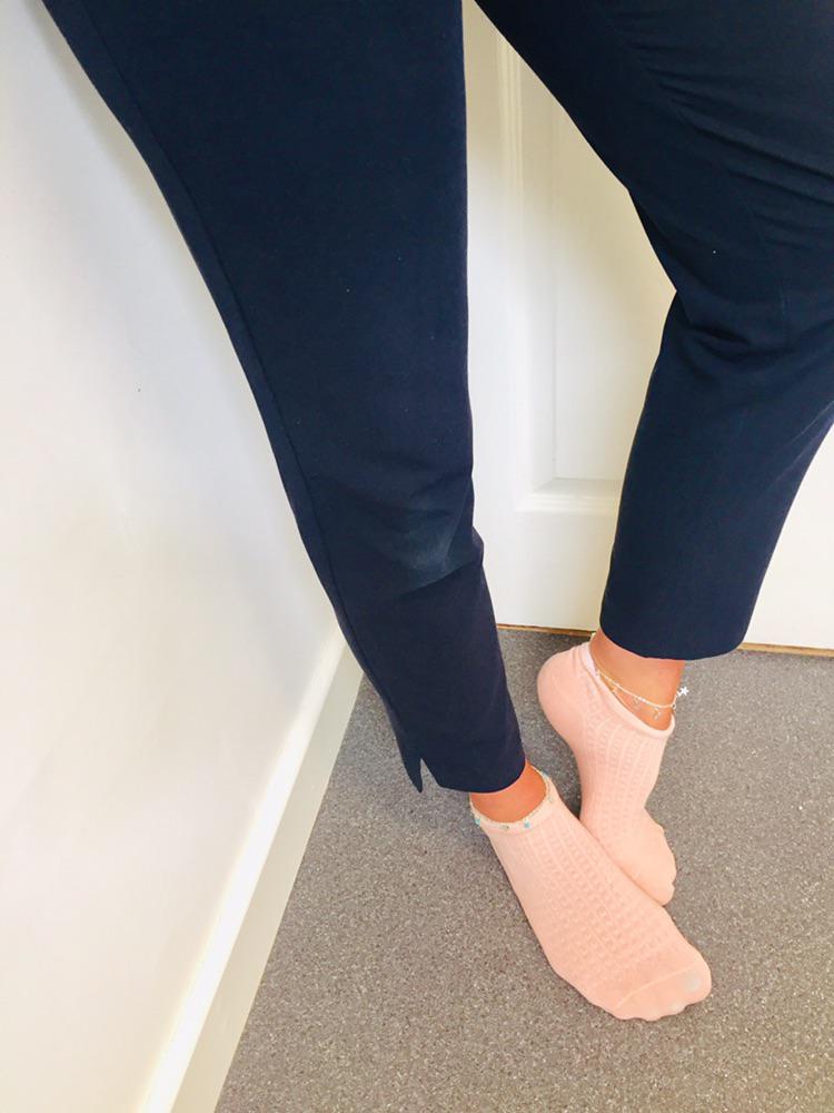 5 hours left ... half way through the late shift!!! | Scrolller