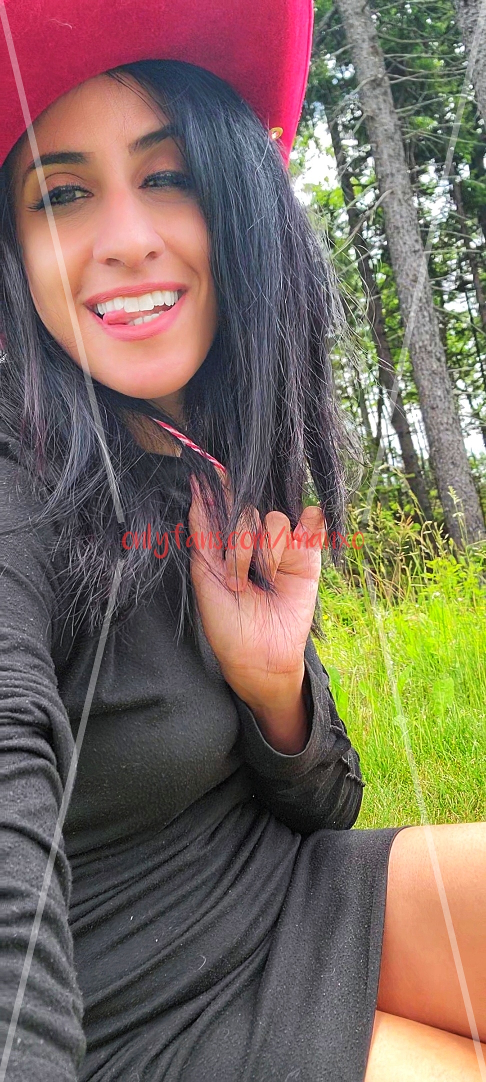 50 خصم علشان اليوم عيد ميلاد كندا 🇨🇦يللا روح اشترك في صفحتي الشخصية 💋 Scrolller