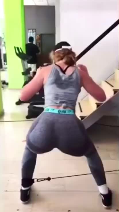 6’3” Redhead Fitness PAWG | Scrolller