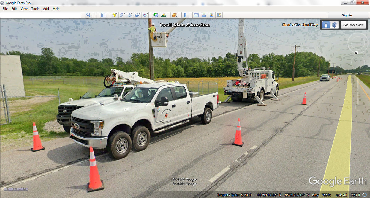 6 Wheeled Truck | Scrolller