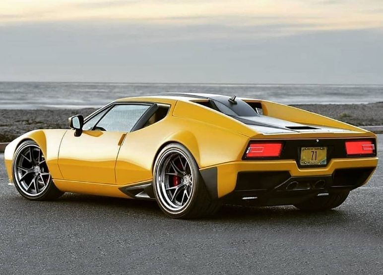 71 Pantera | Scrolller