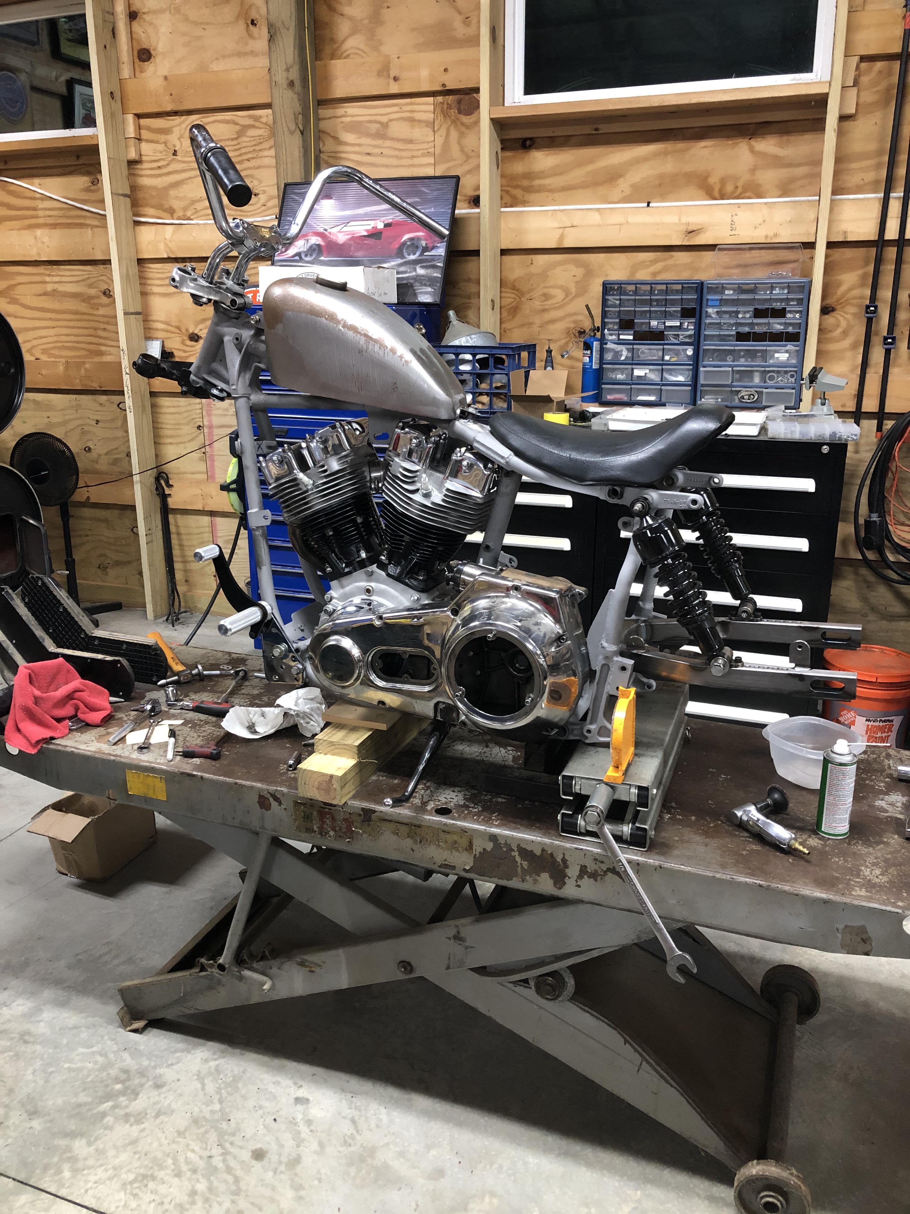 81 FXE redo - soon to be my wife’s first custom bike | Scrolller