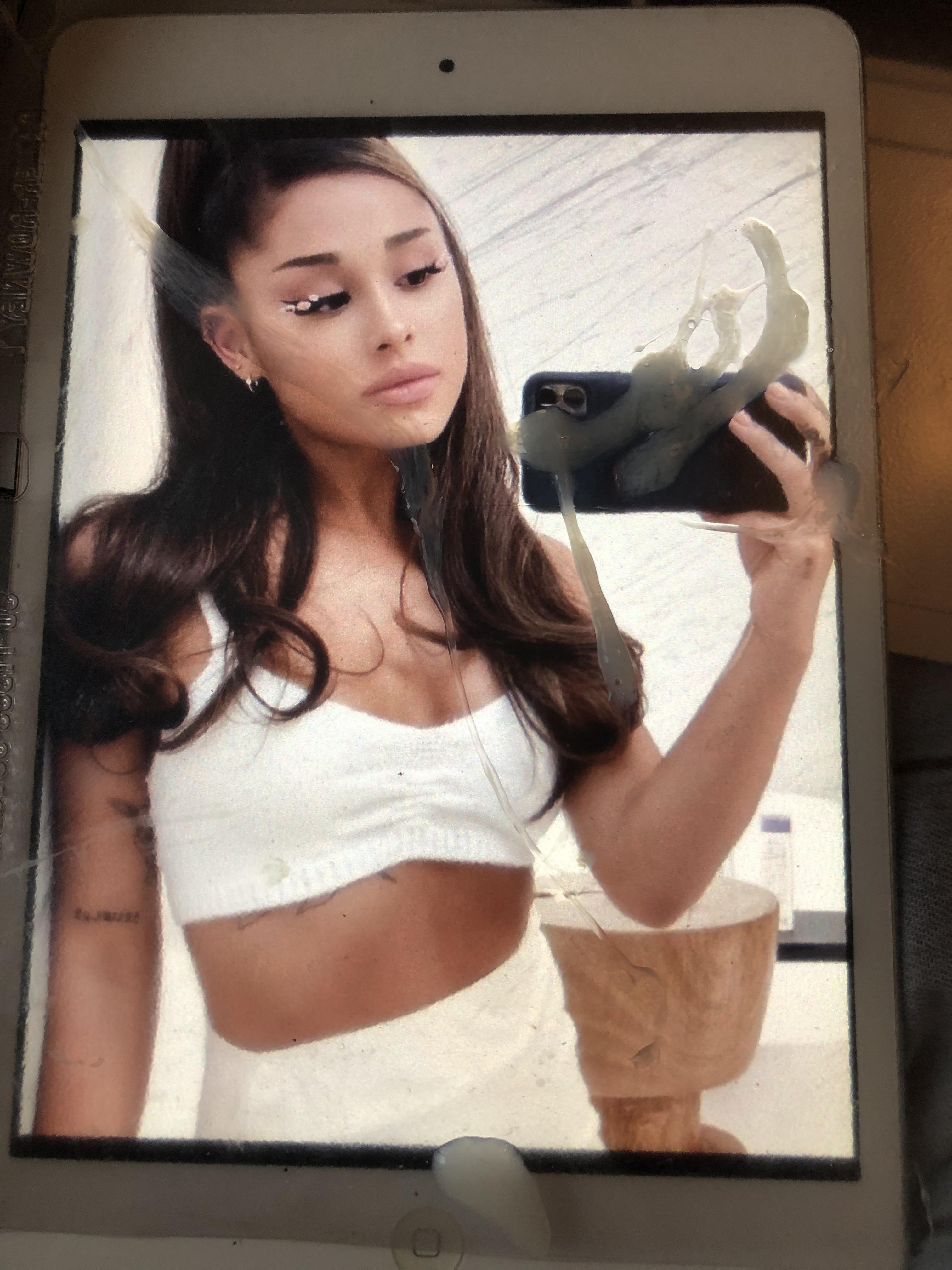 A big fat load for 👑 Ariana | Scrolller