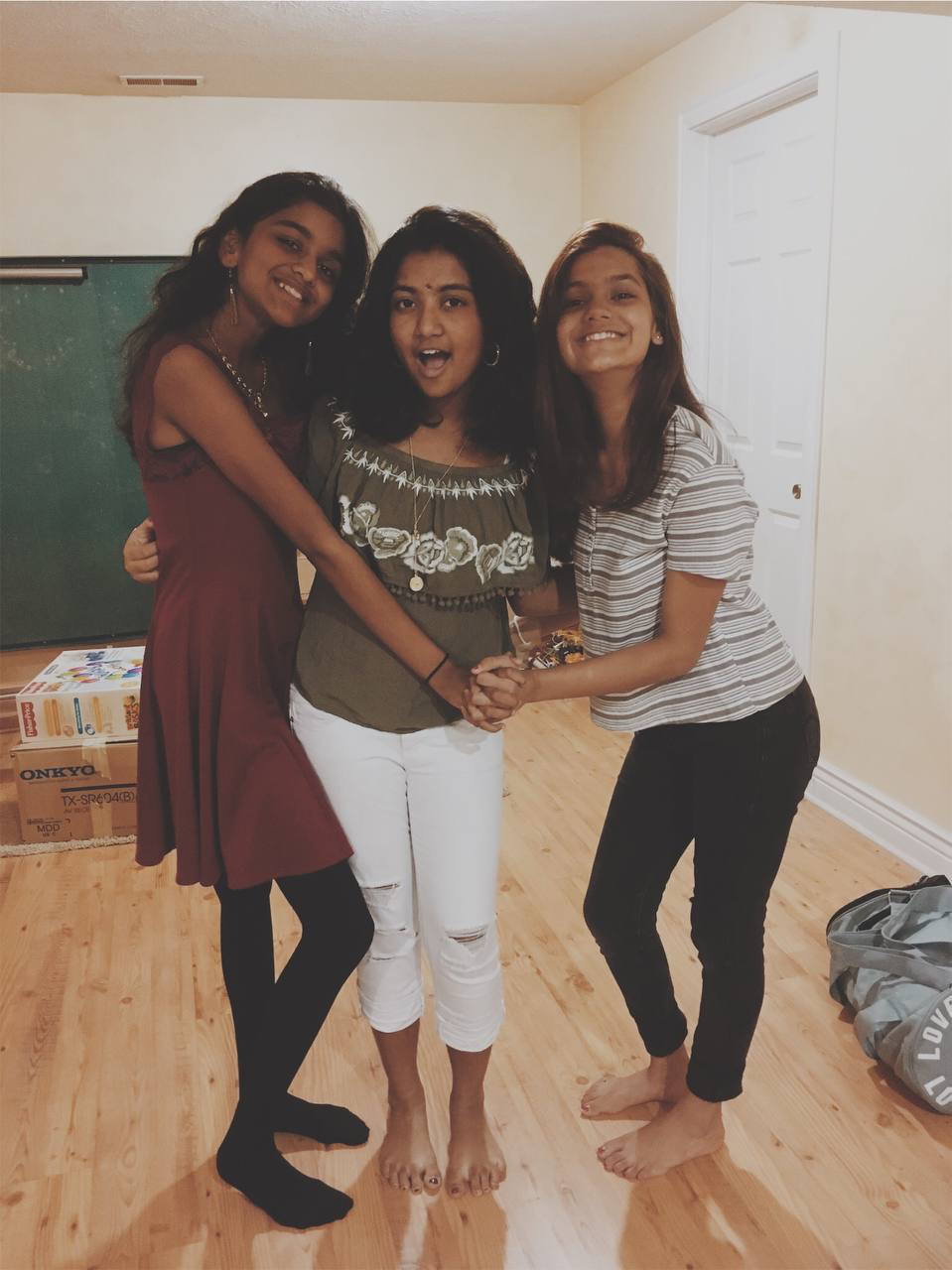 A bunch of brown babes | Scrolller