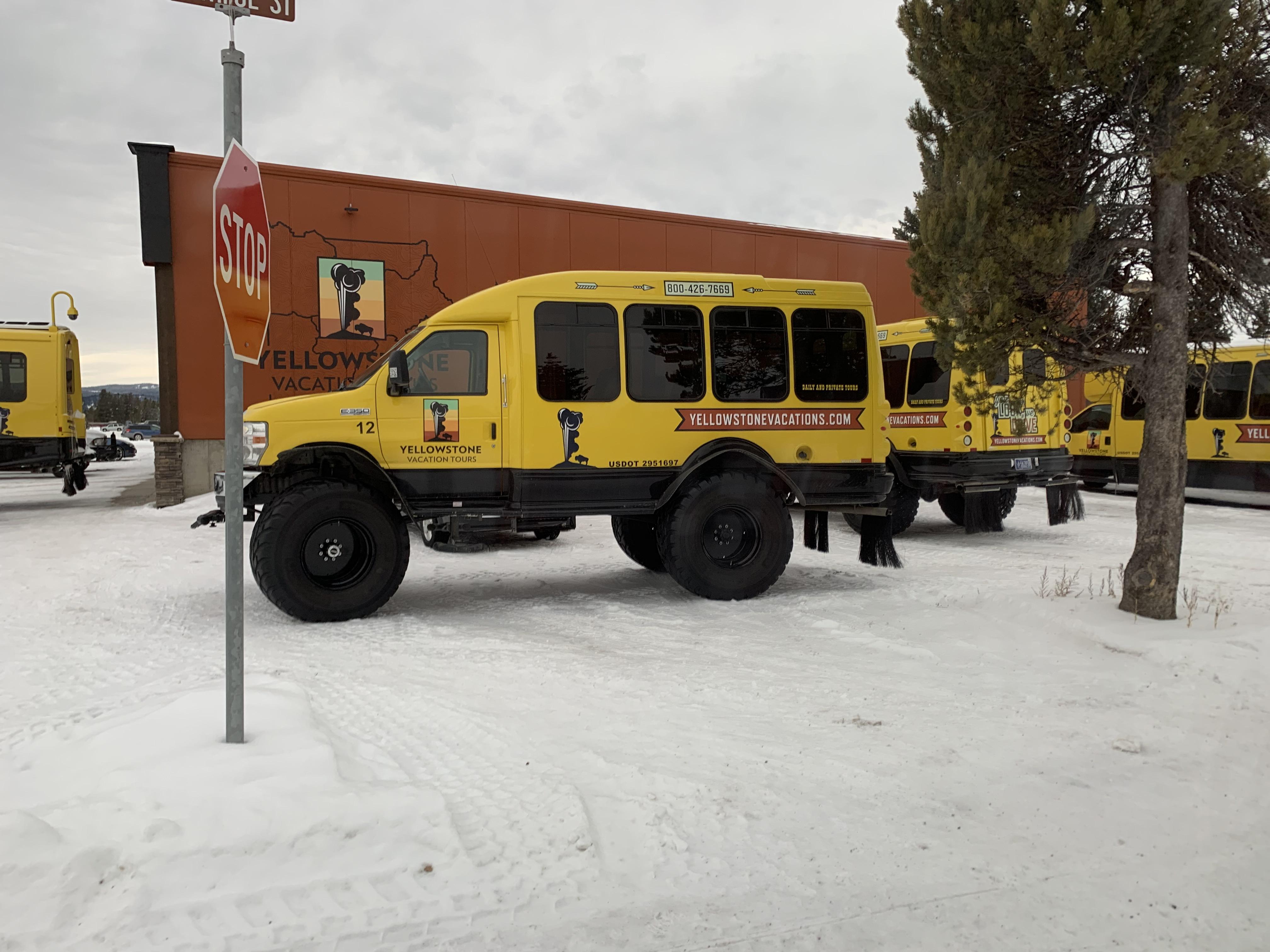 A decked out bus | Scrolller